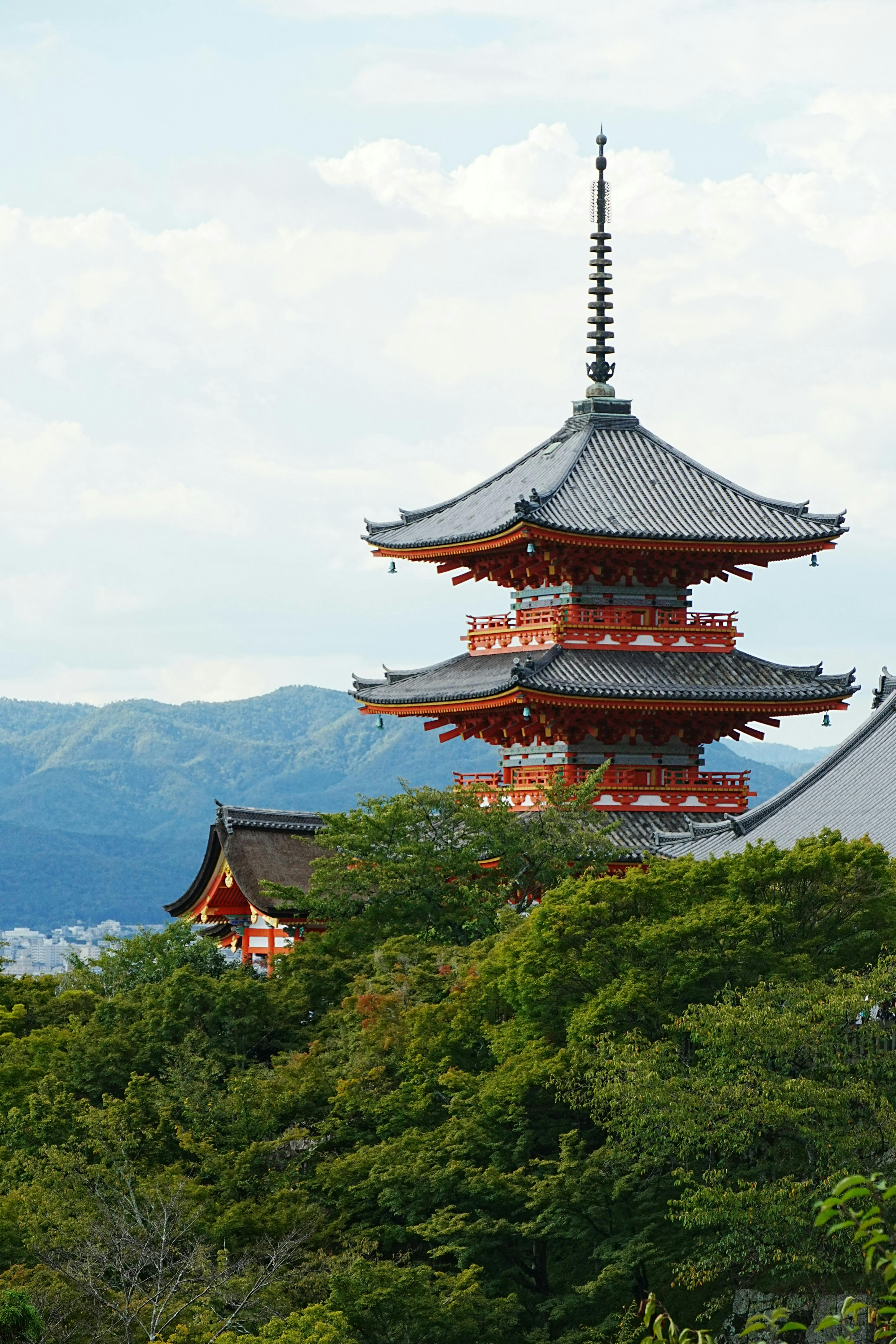 Pagoda Del Templo Kiyomizu Dera En Kioto, Japón · Foto de stock gratuita