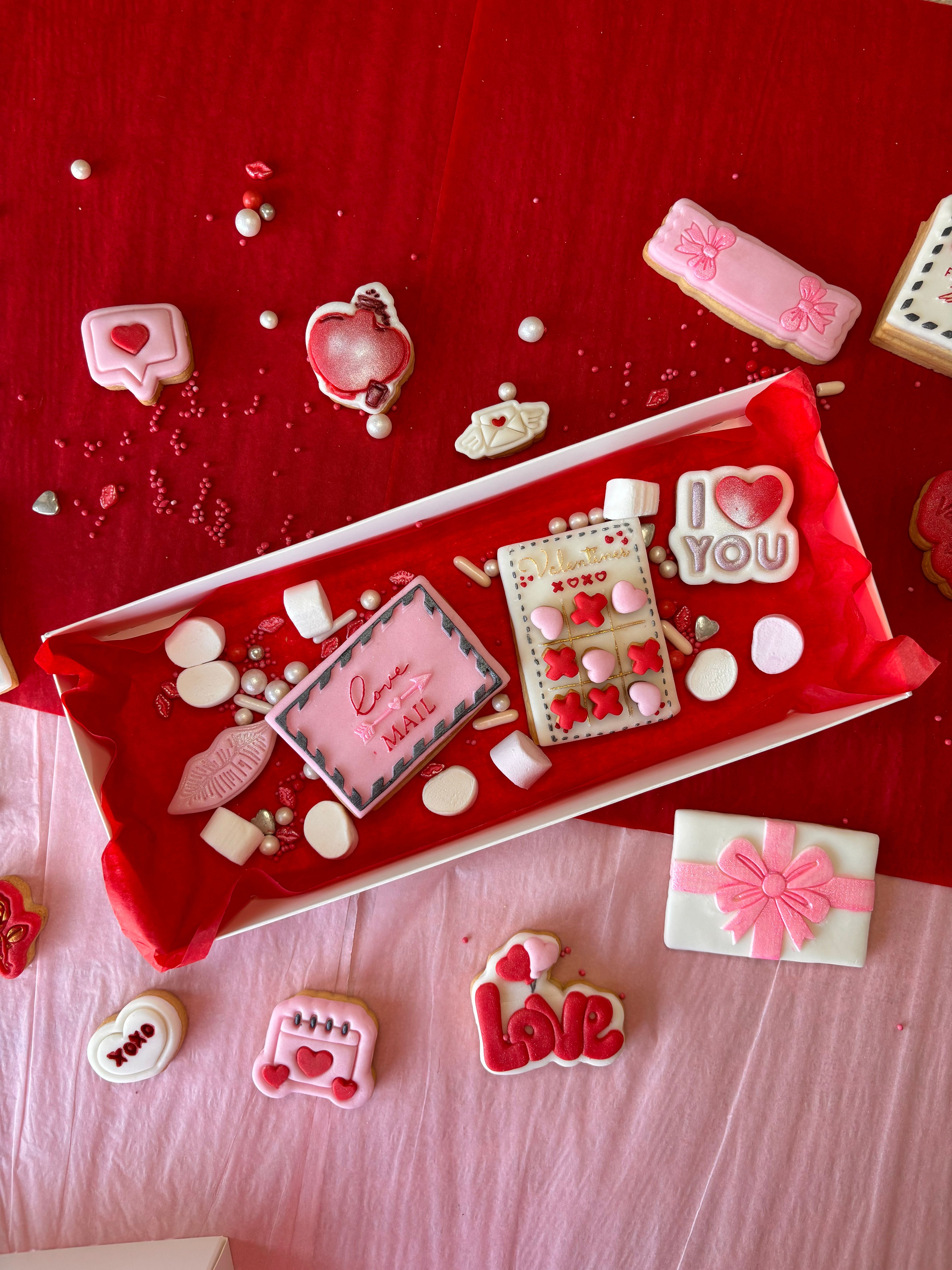 Valentine's Day Themed Sweet Treat Arrangement · Free Stock Photo