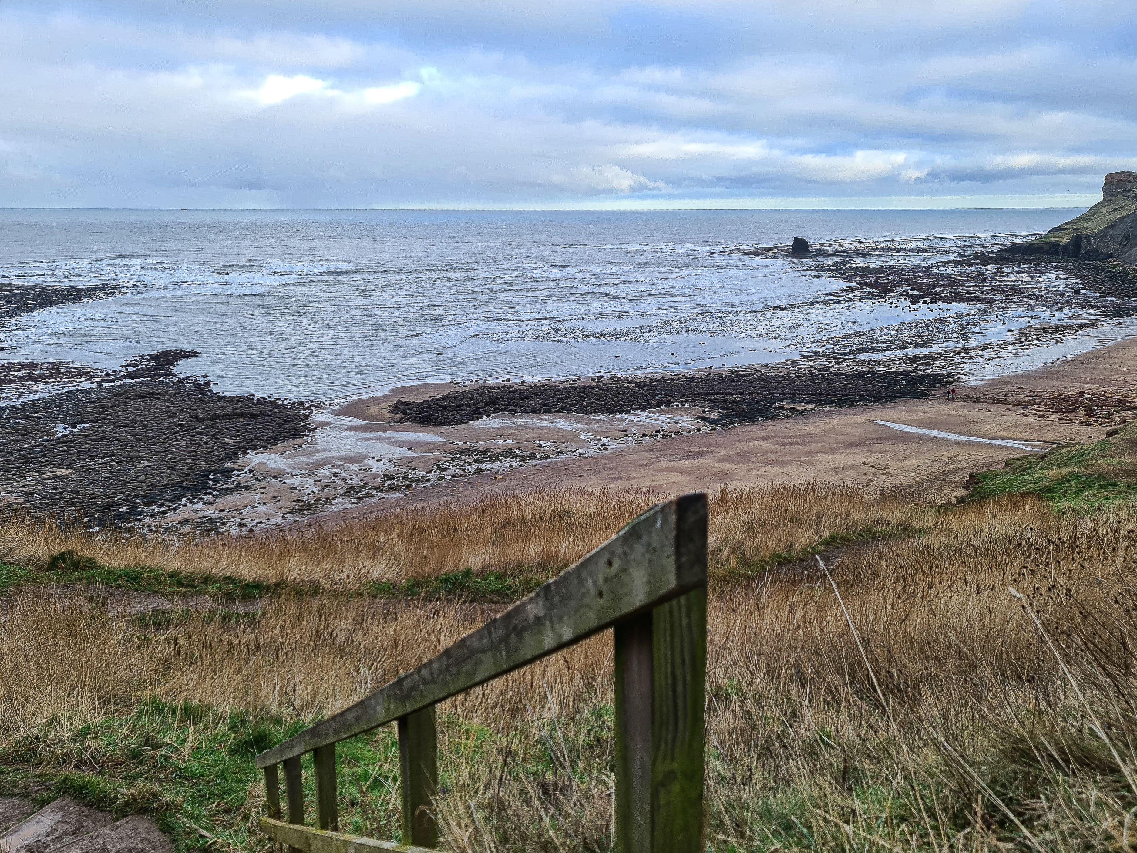 Scenic View of Saltwick Bay, Yorkshire Coast · Free Stock Photo
