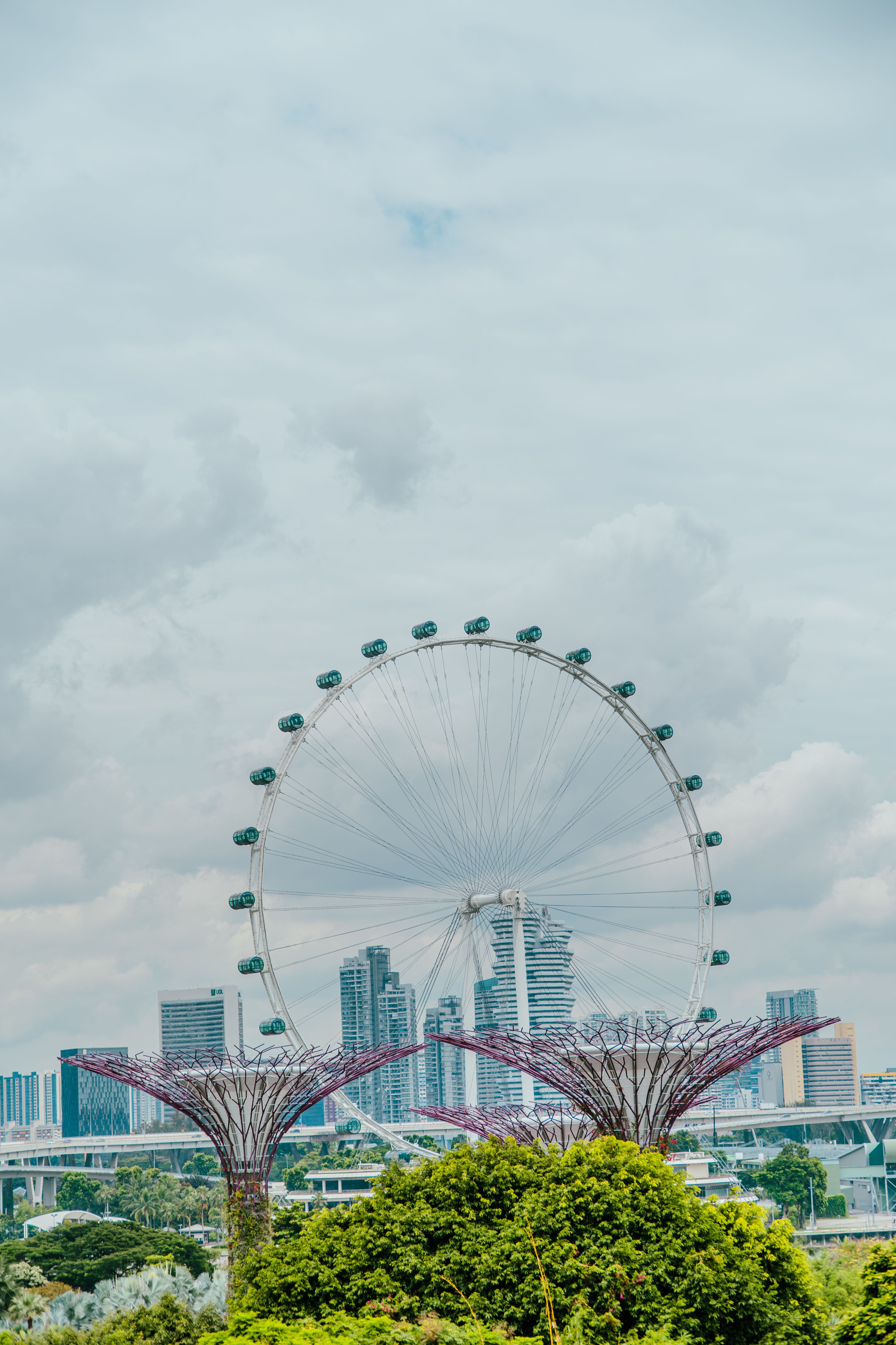 Gray Ferris Wheel · Free Stock Photo