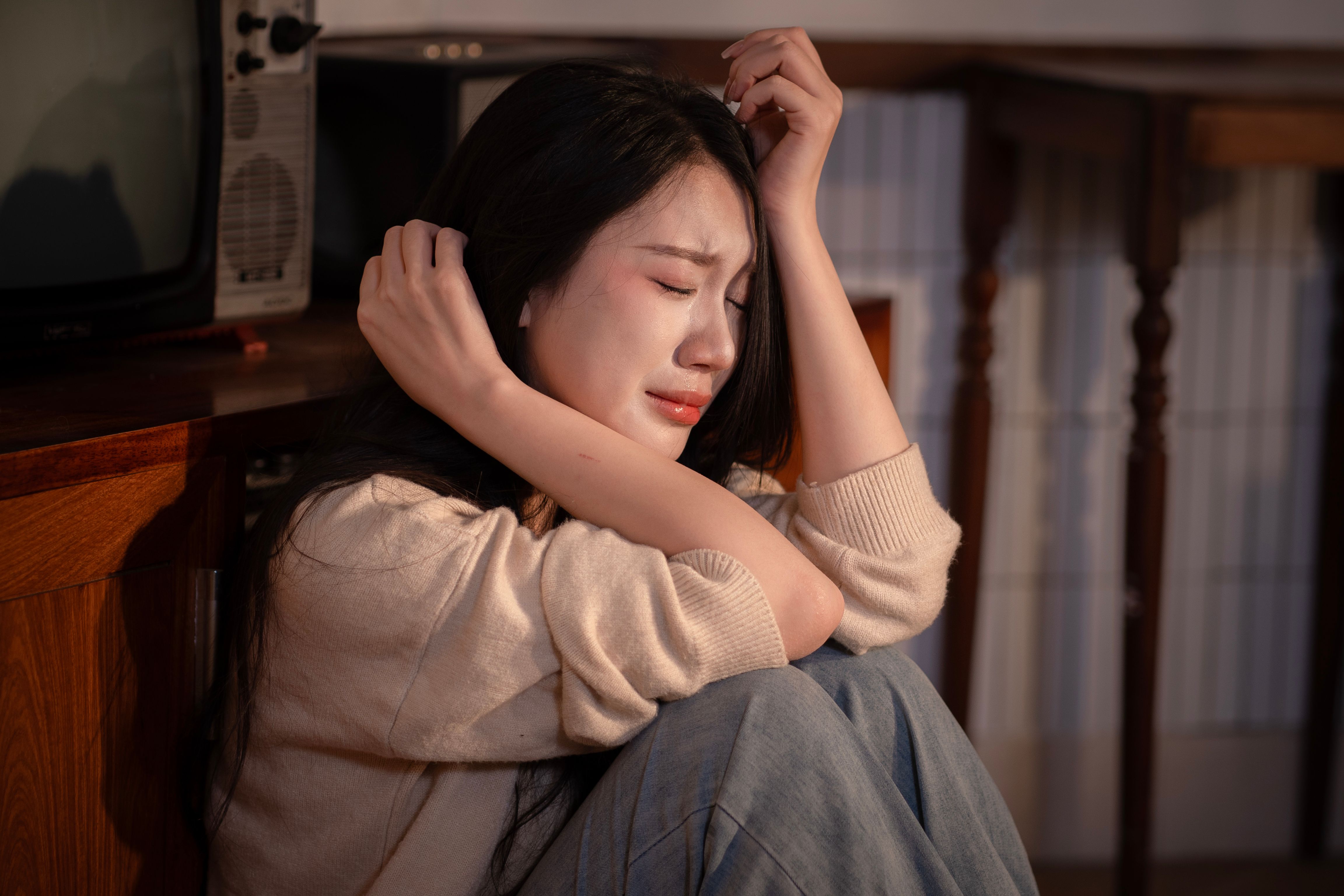 Crying+Girl+During+Fuck Photos, Download The BEST Free Crying+Girl ...
