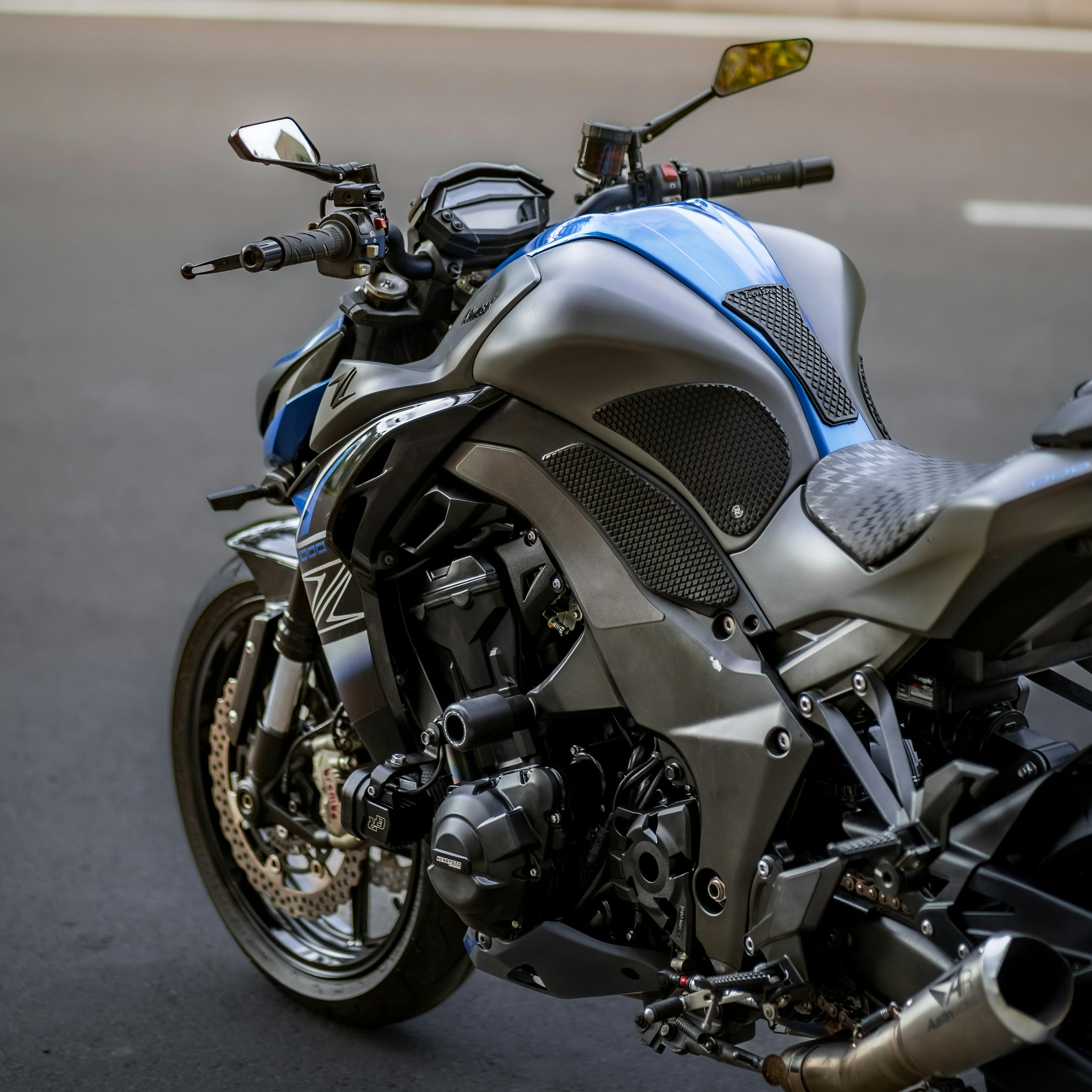 Blue Kawasaki Z1000 Motorcycle in Indonesia · Free Stock Photo