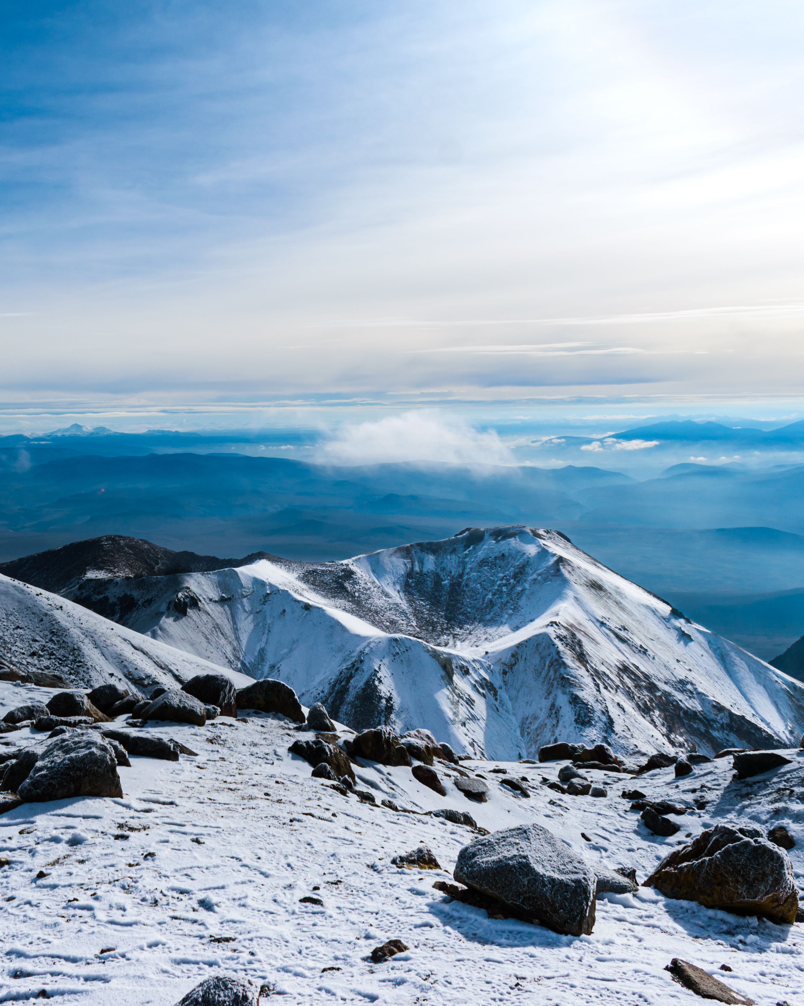 Snow-Capped Peruvian Mountains in Winter · Free Stock Photo
