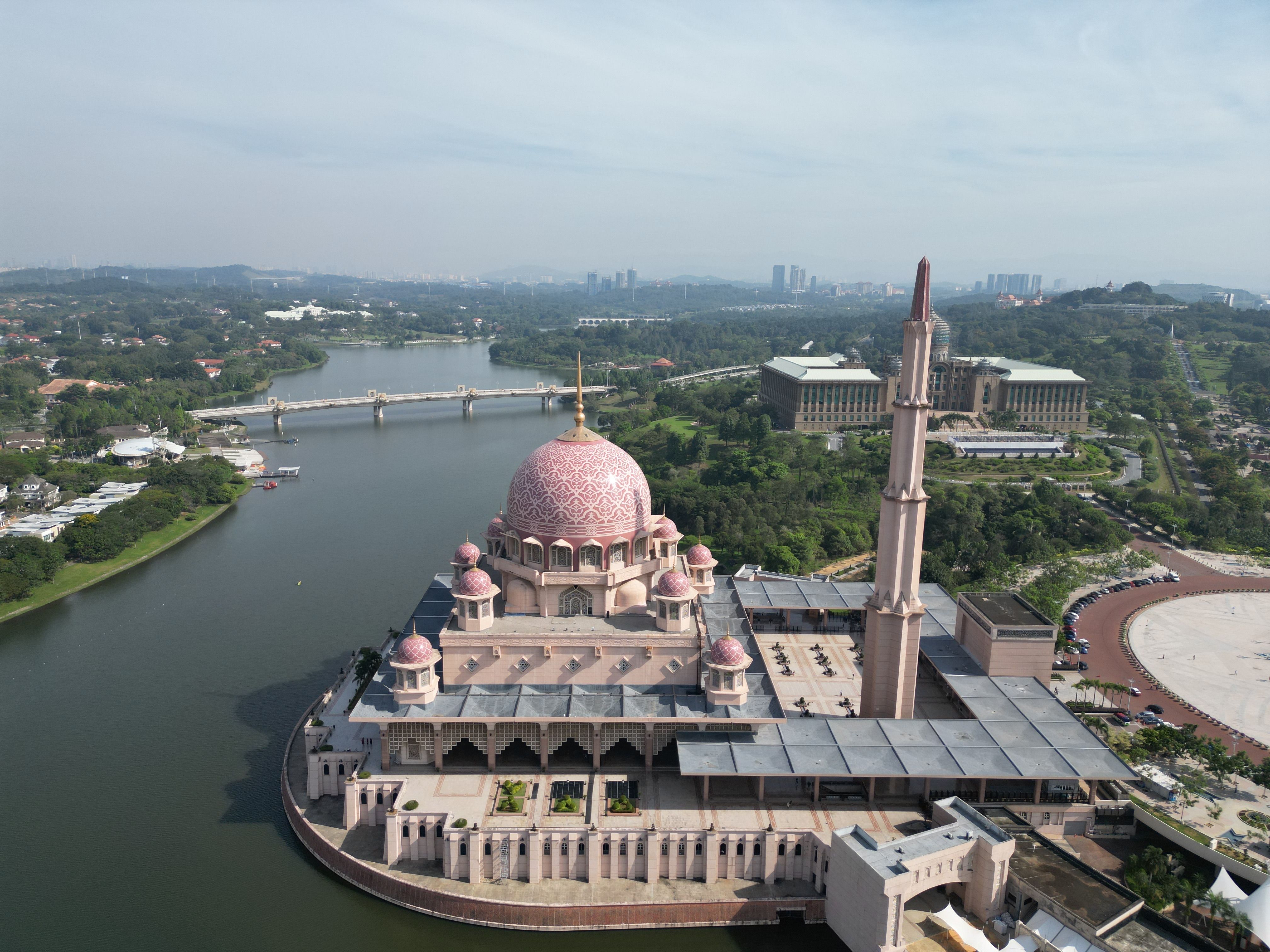 Stunning Aerial View of Putra Mosque in Malaysia · Free Stock Photo