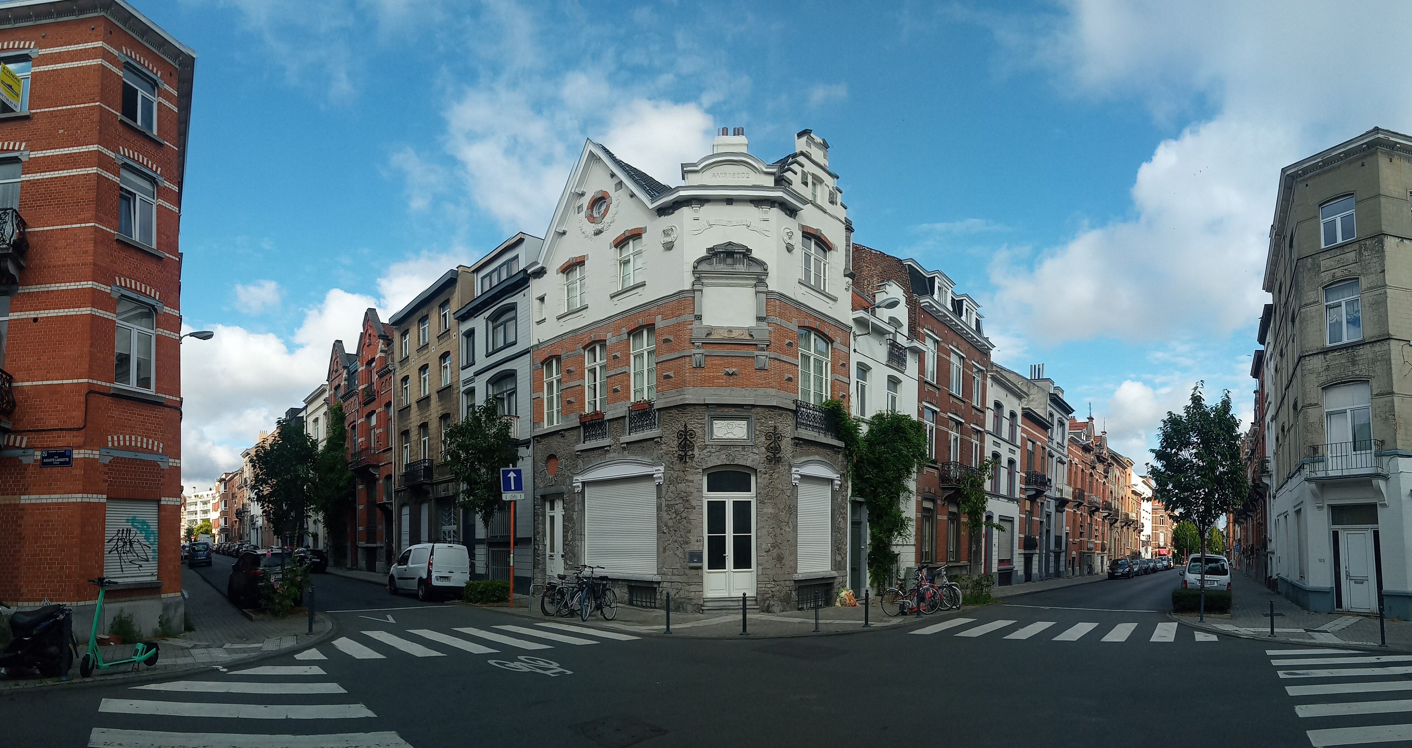 Charming Streets of Schaerbeek in Brussels · Free Stock Photo