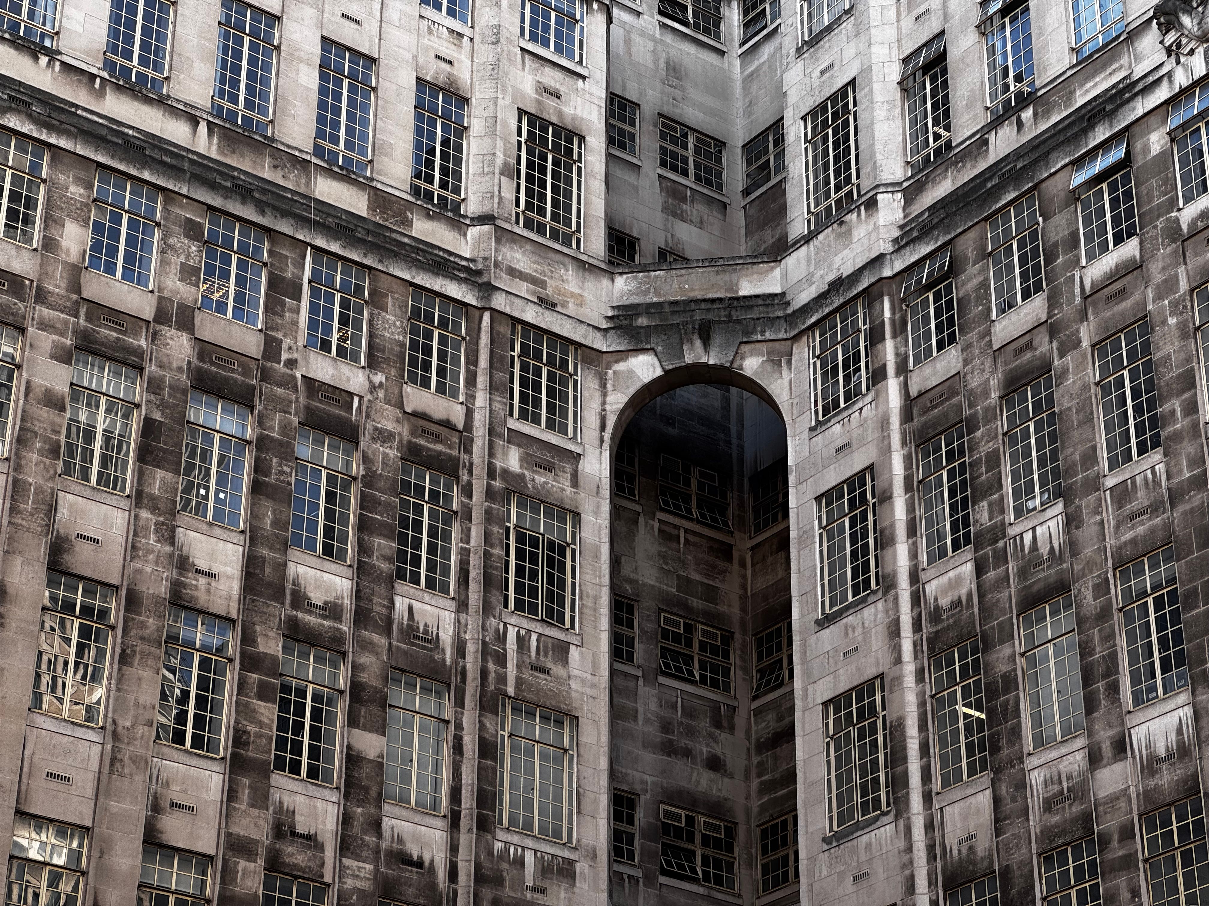 Historic Urban Architecture in Central London · Free Stock Photo