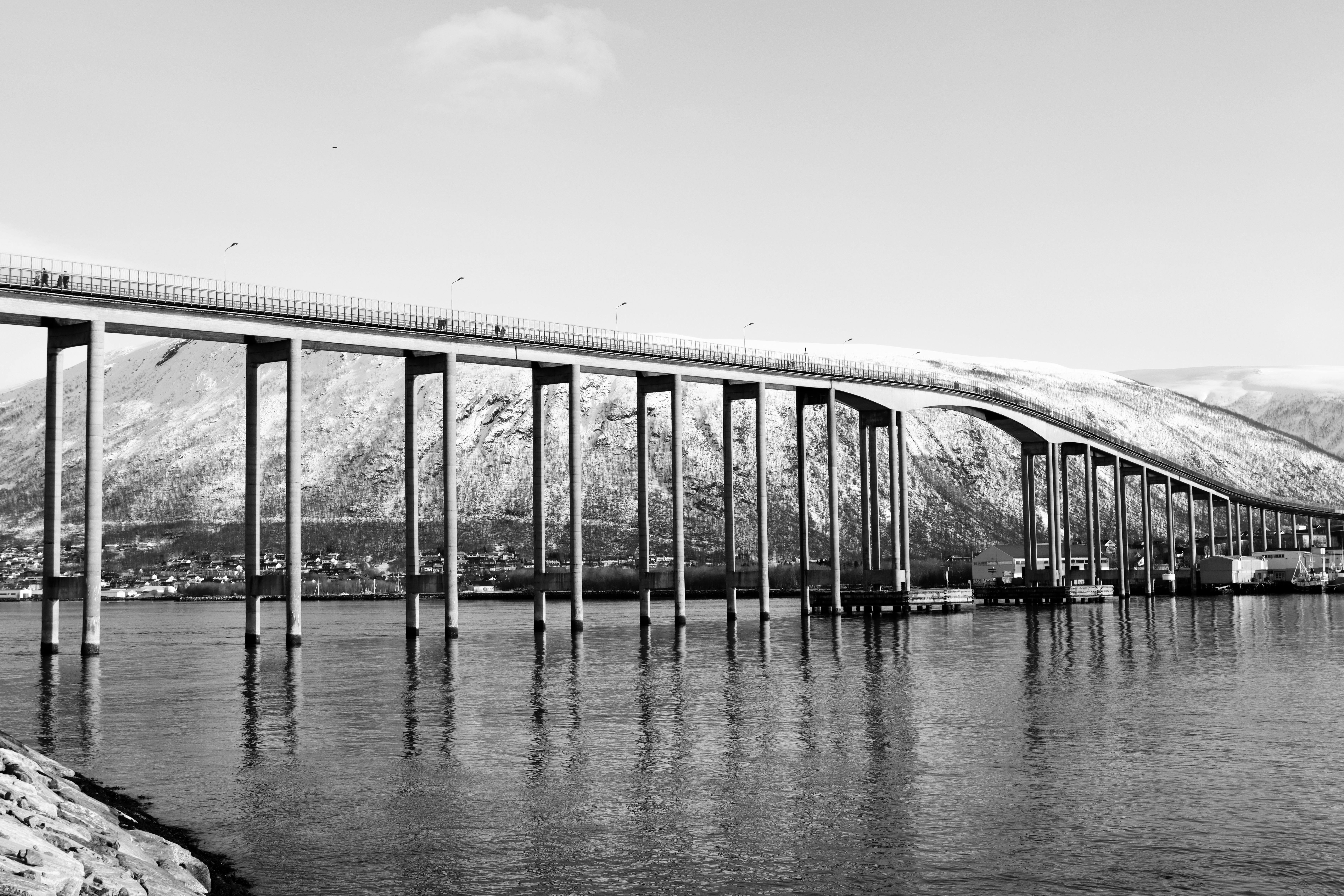Elegant Arch Bridge in Tromsø, Norway · Free Stock Photo