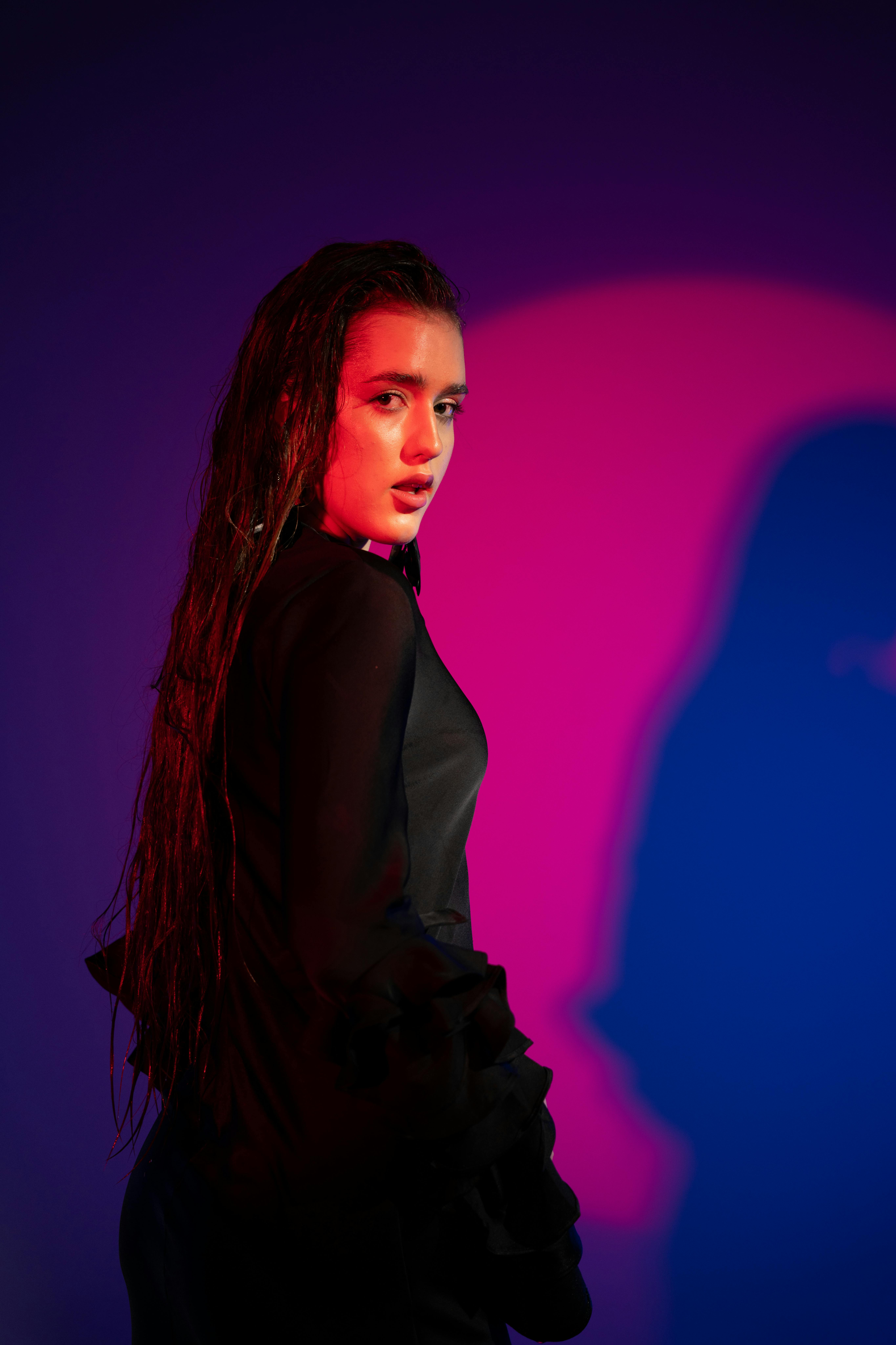 Elegant Fashion Portrait with Dramatic Lighting · Free Stock Photo