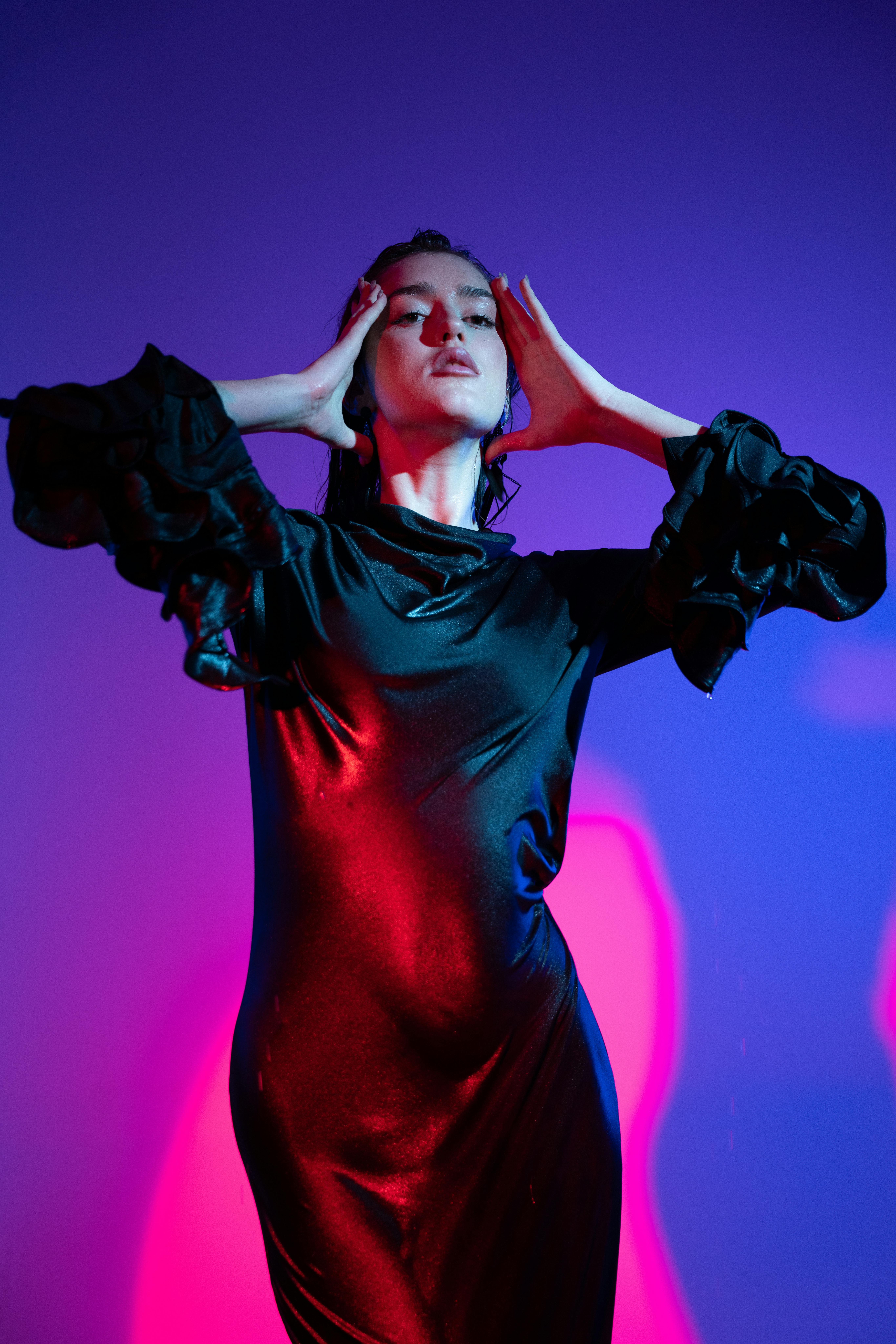 Elegant Fashion Portrait with Dramatic Lighting · Free Stock Photo