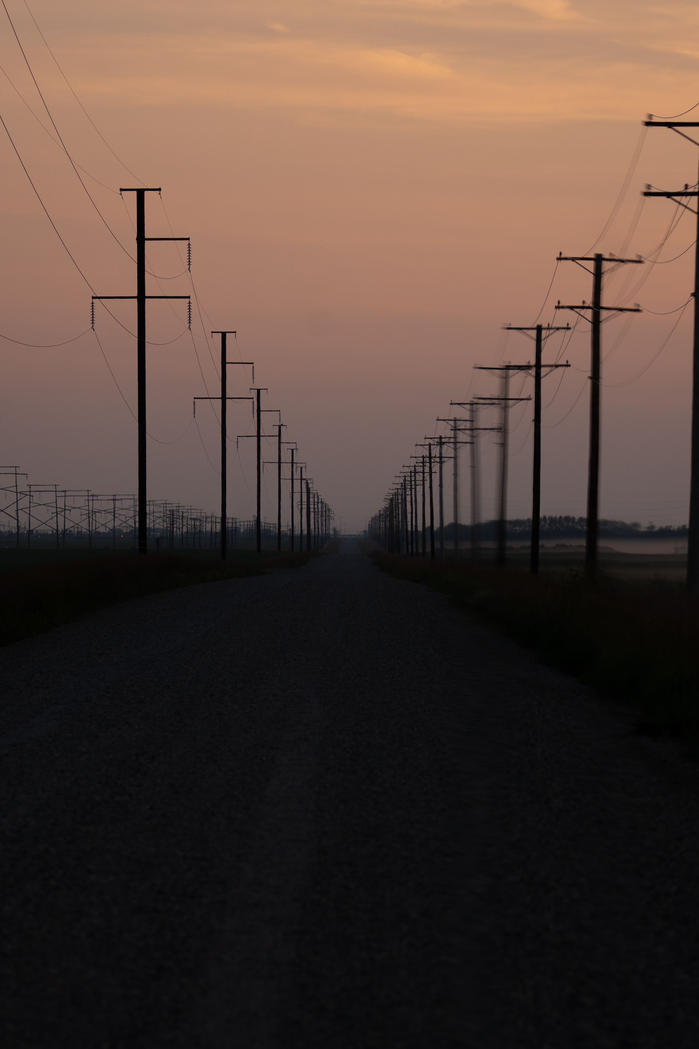 A Road Fading Into Horizon Photos, Download The BEST Free A Road Fading ...