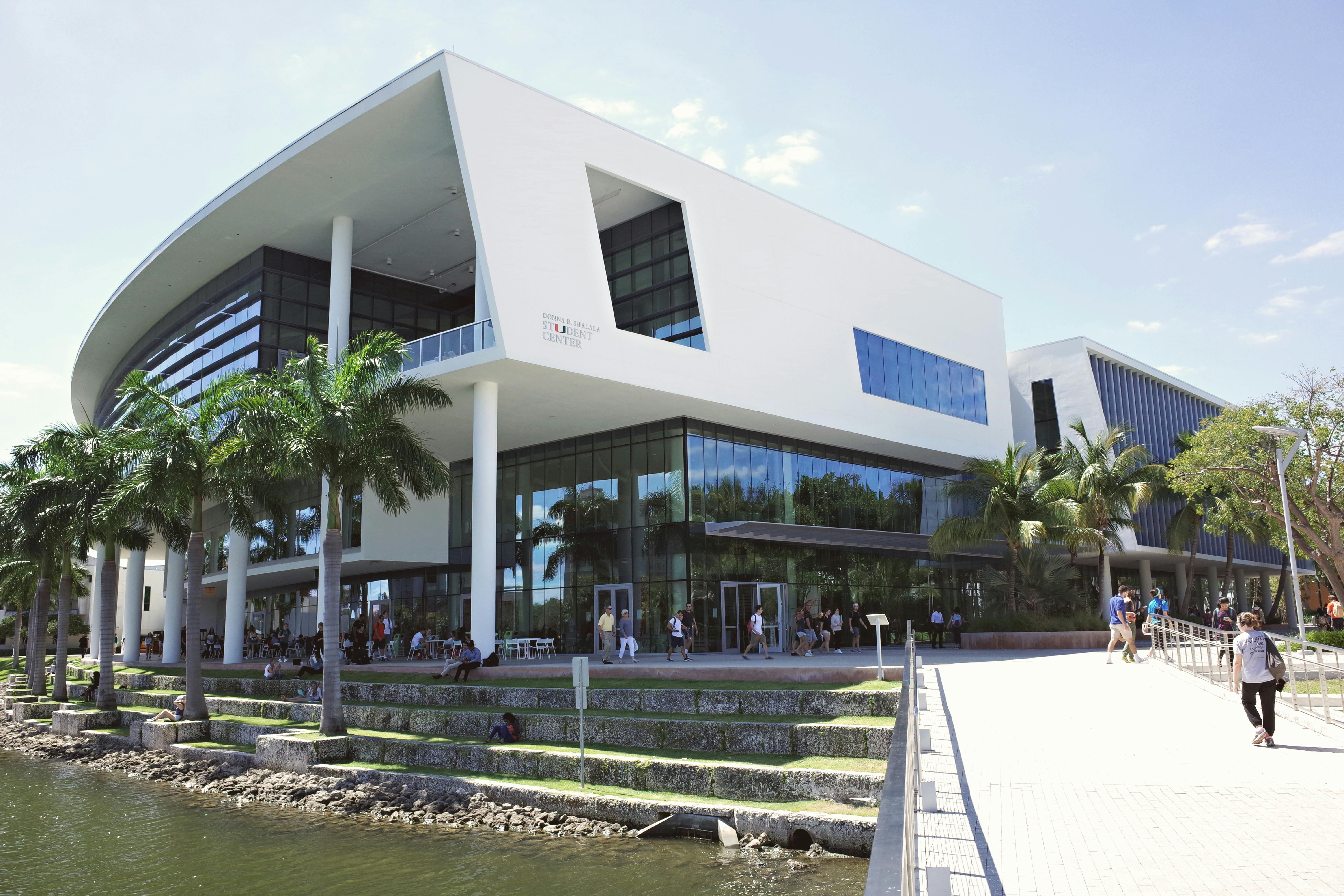 Modern Campus Building at University of Miami · Free Stock Photo