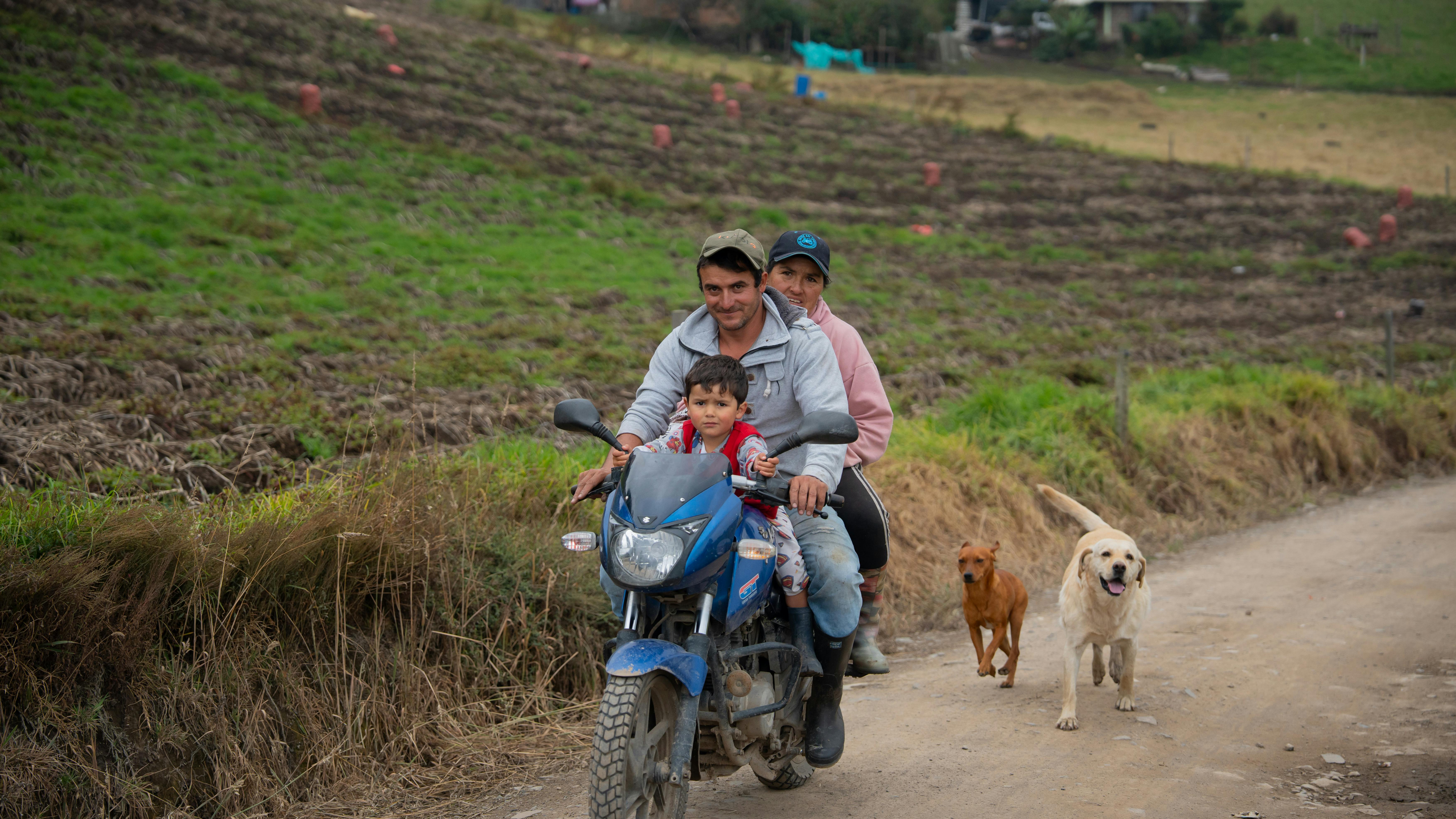 Children Mother Father Photos, Download The BEST Free Children Mother ...