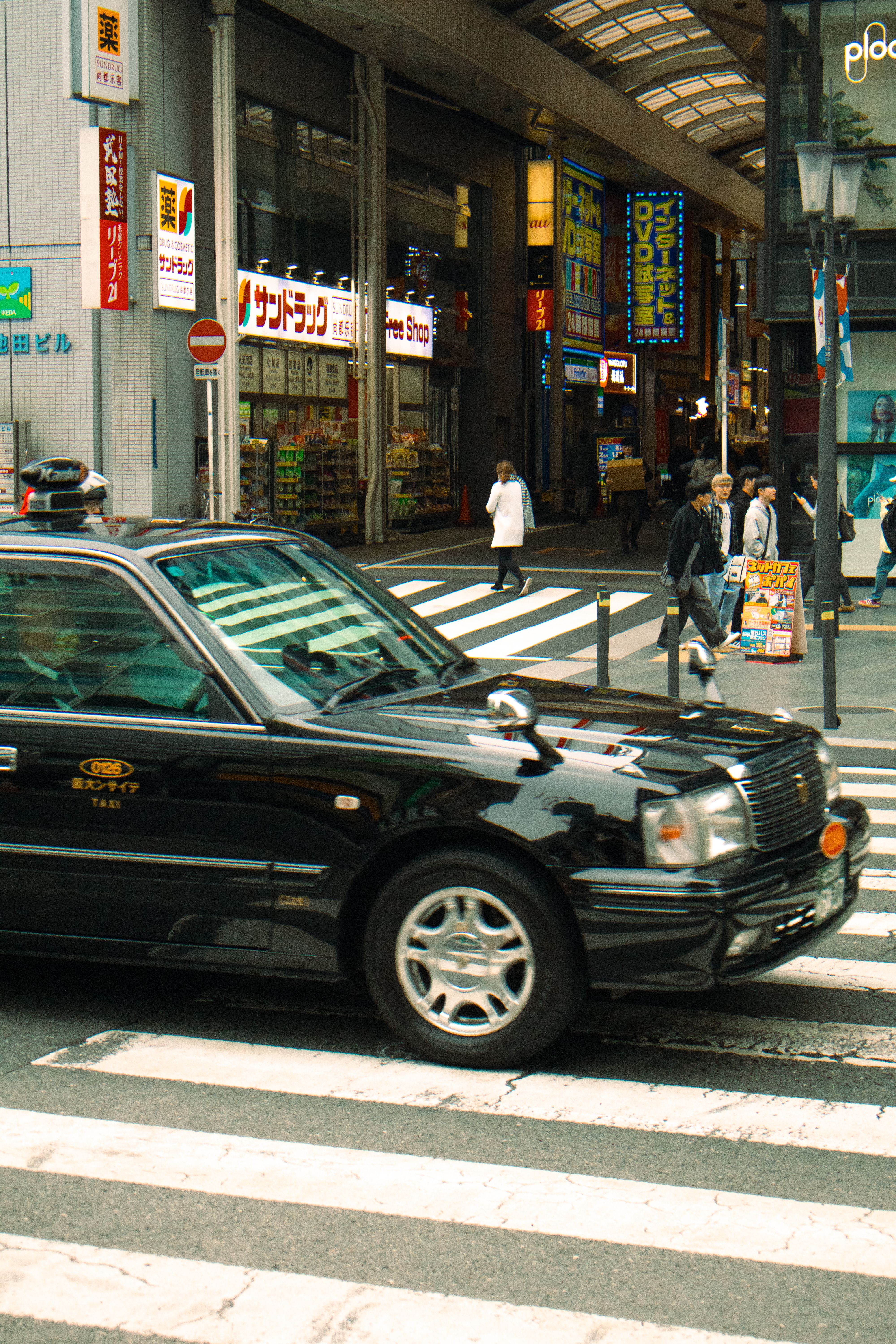Vibrant Street Life in Osaka, Japan · Free Stock Photo