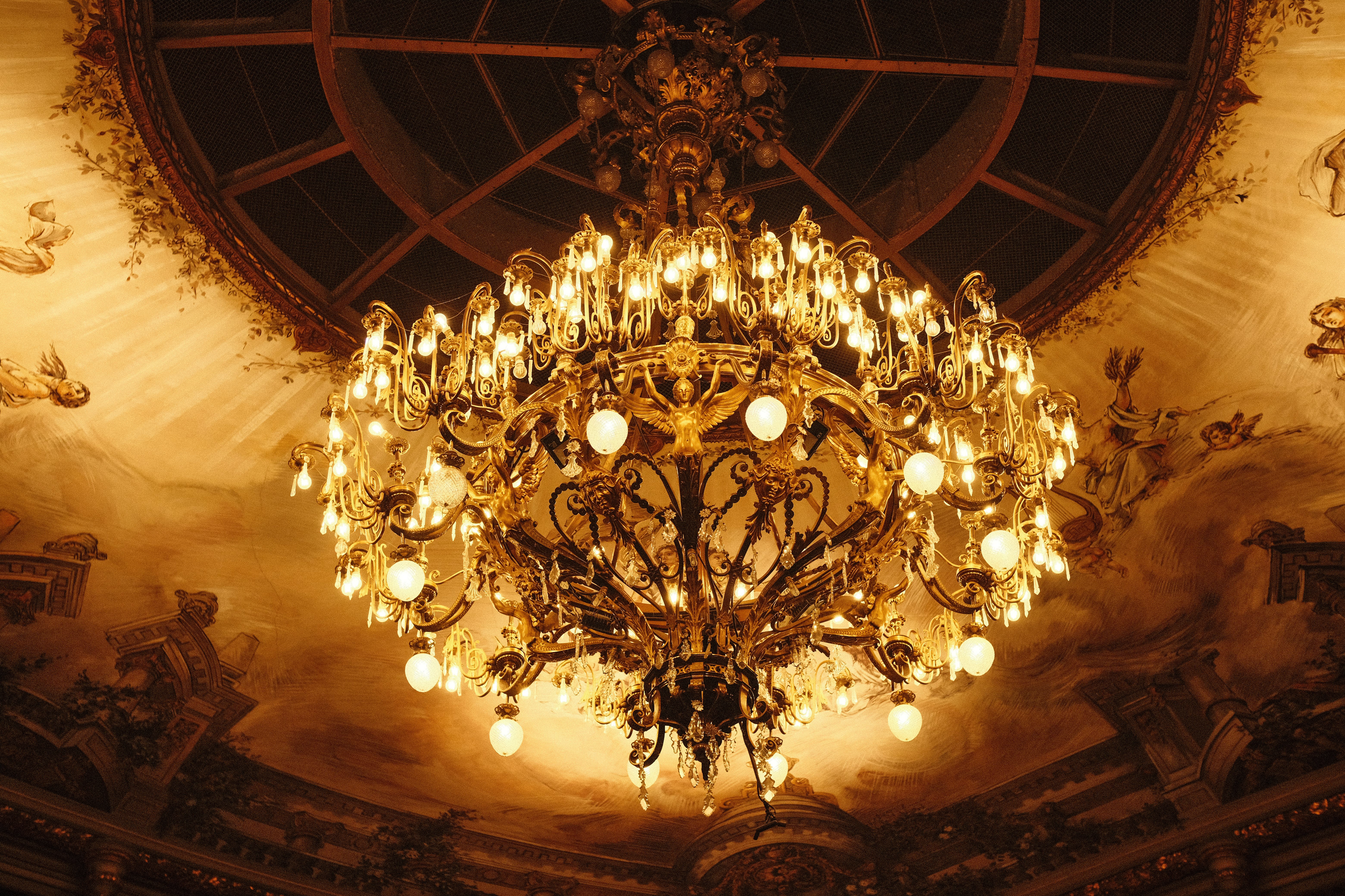 Luxurious Baroque Chandelier in Grand Ballroom · Free Stock Photo