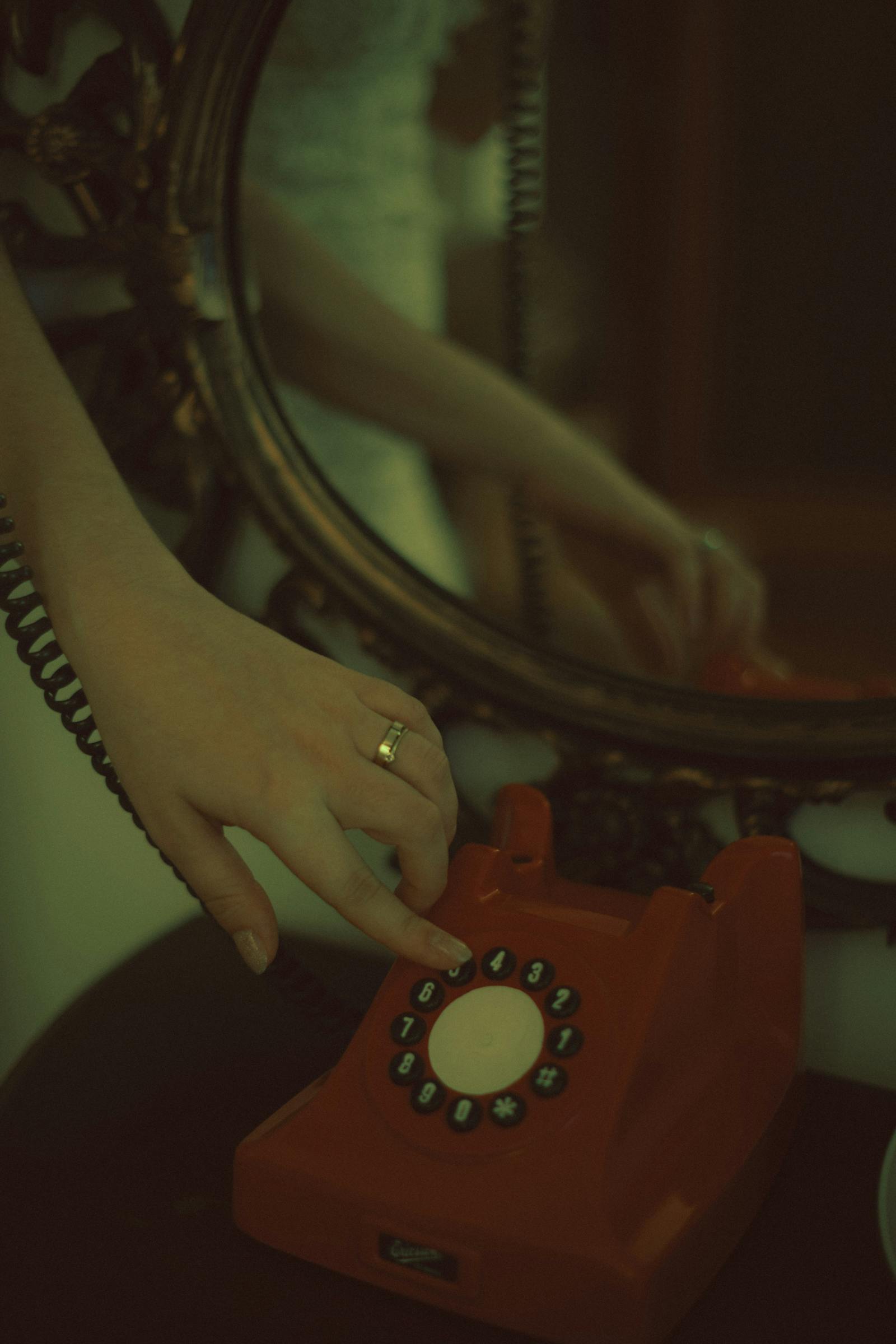 Phone Ringing Photos, Download The BEST Free Phone Ringing Stock Photos ...