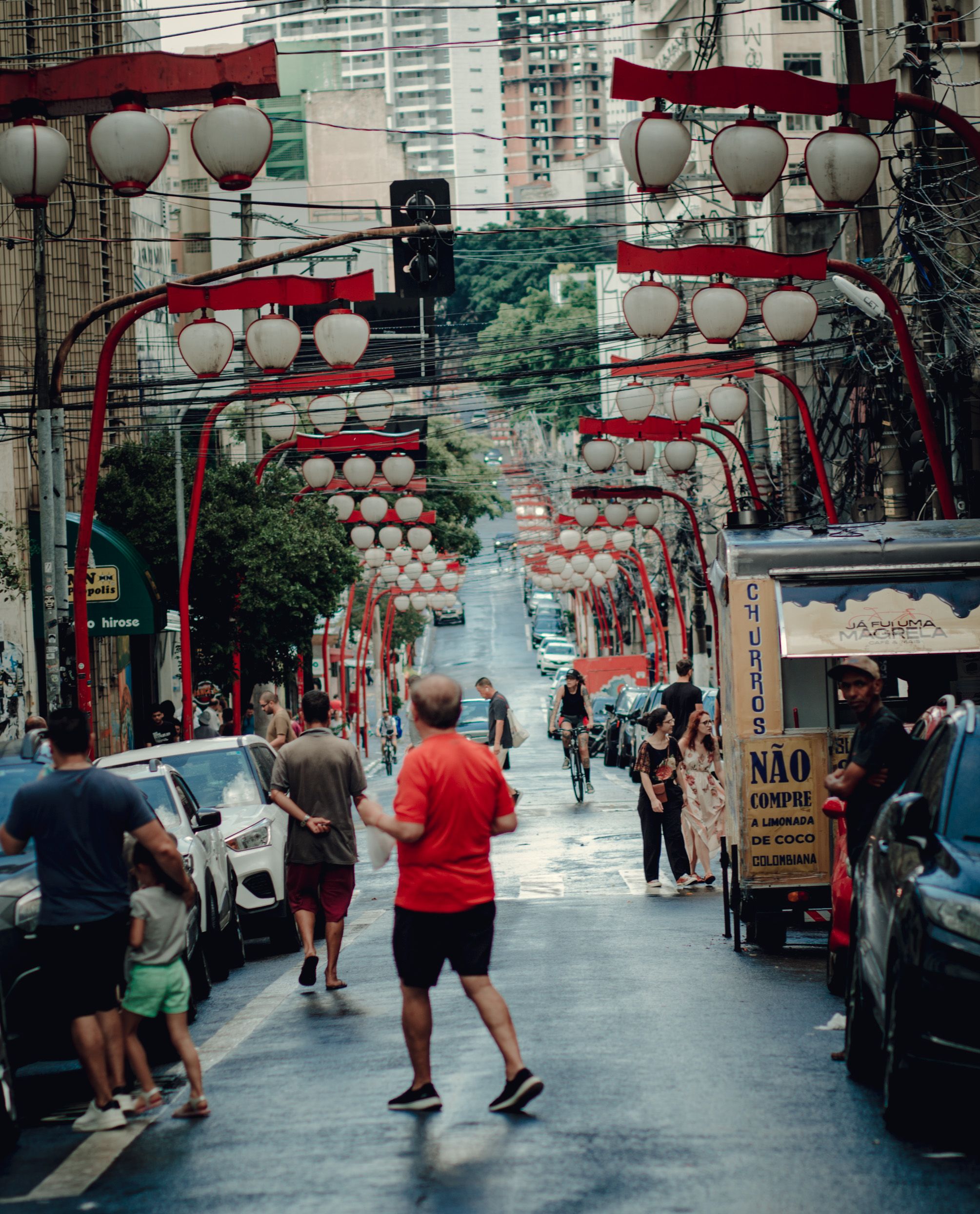Vibrant Street Scene in São Paulo's Liberdade District · Free Stock Photo