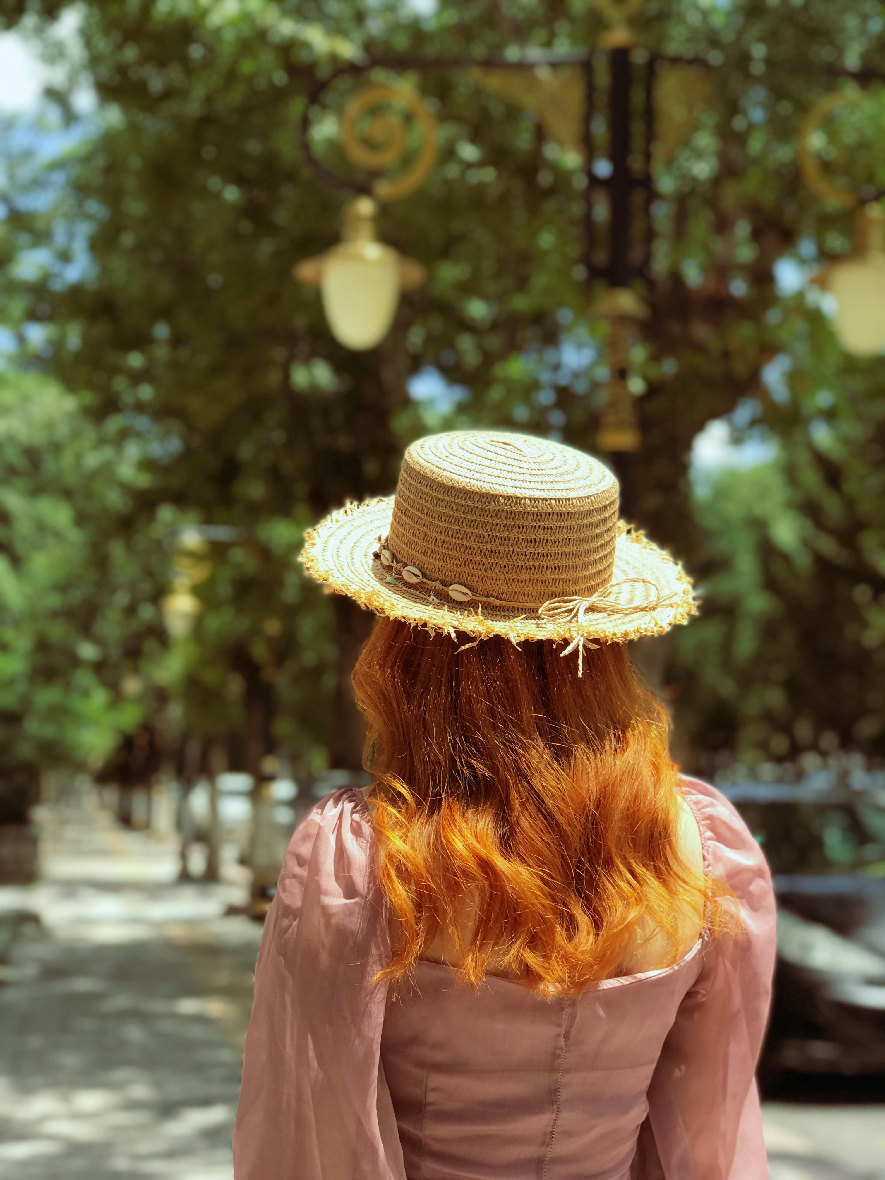 Outdoor Pose Photos, Download The BEST Free Outdoor Pose Stock Photos ...