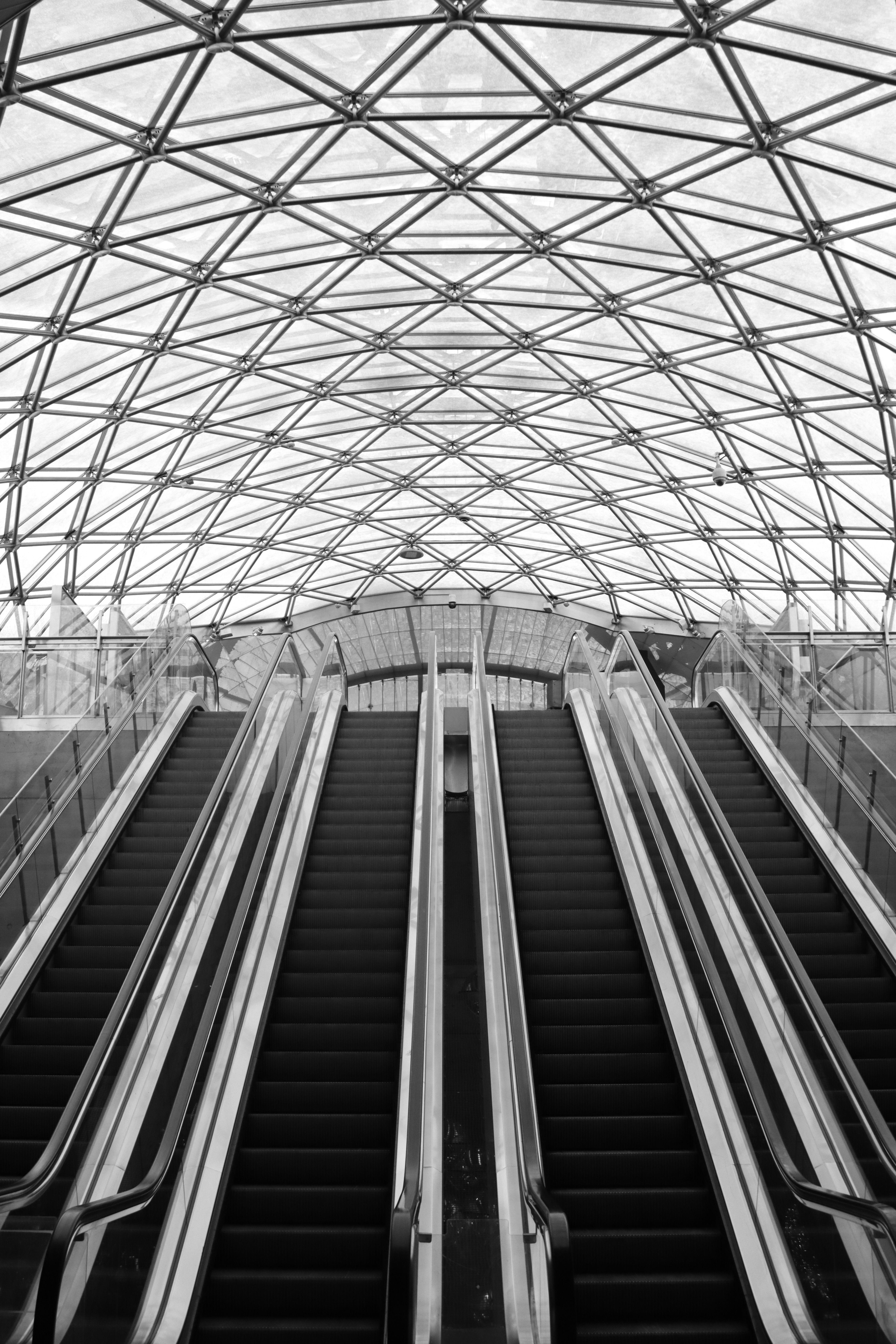 Modern escalator in Malmö station atrium · Free Stock Photo