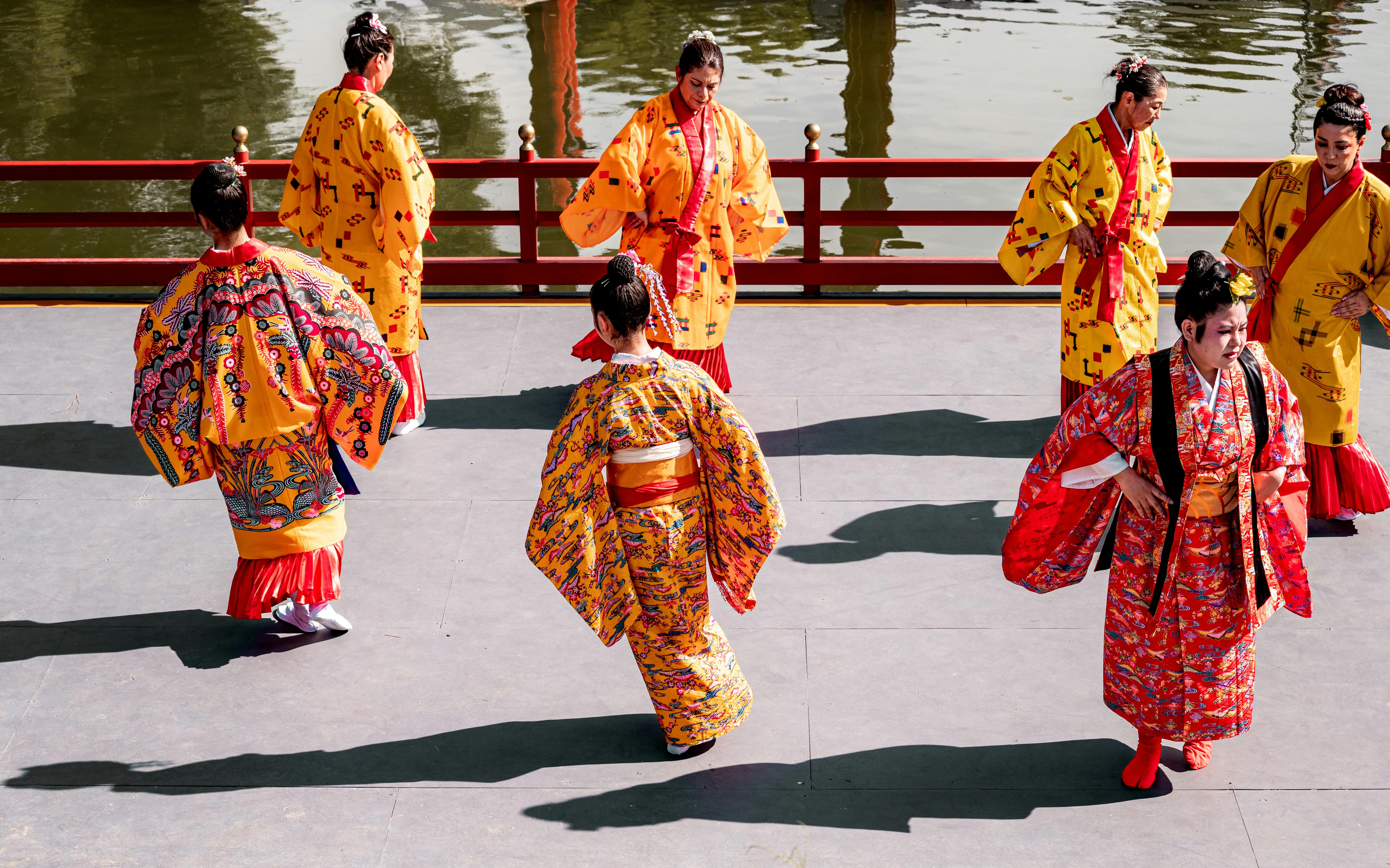 Danza Cultural Japonesa En El Jardín De Buenos Aires · Foto de stock ...