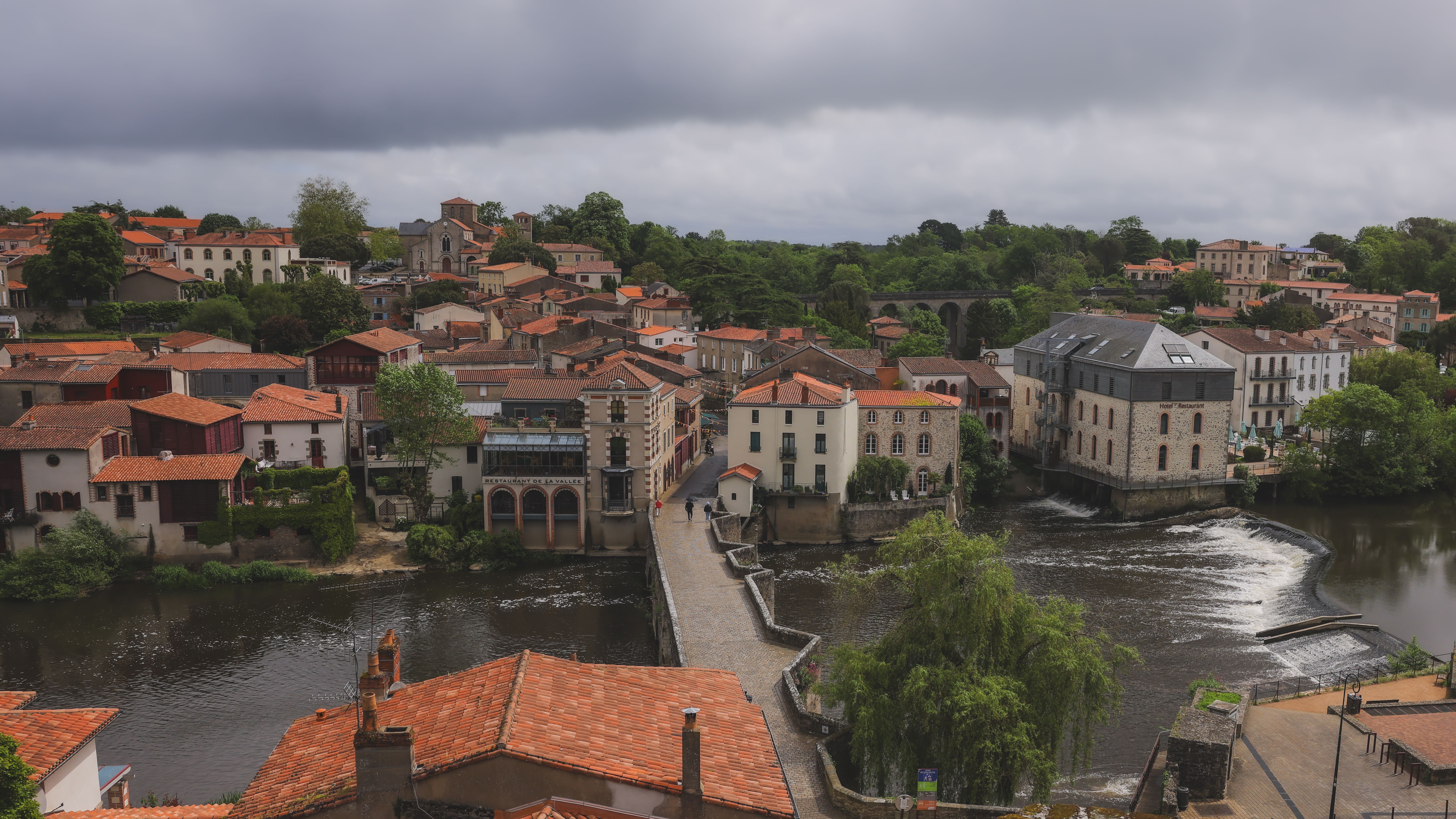 Charming Aerial View of Clisson, France · Free Stock Photo