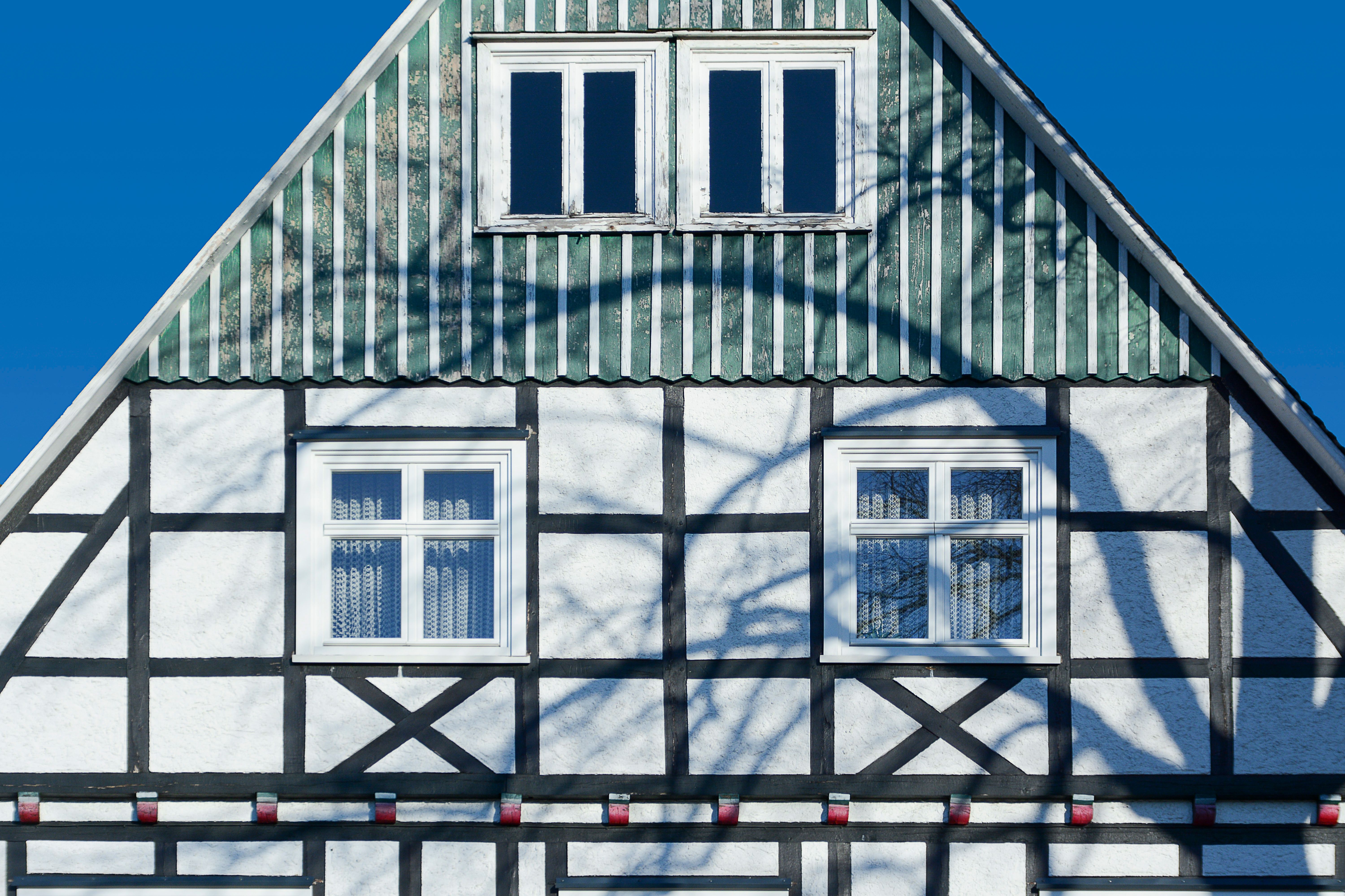 Shadows In A House Photos, Download The BEST Free Shadows In A House ...