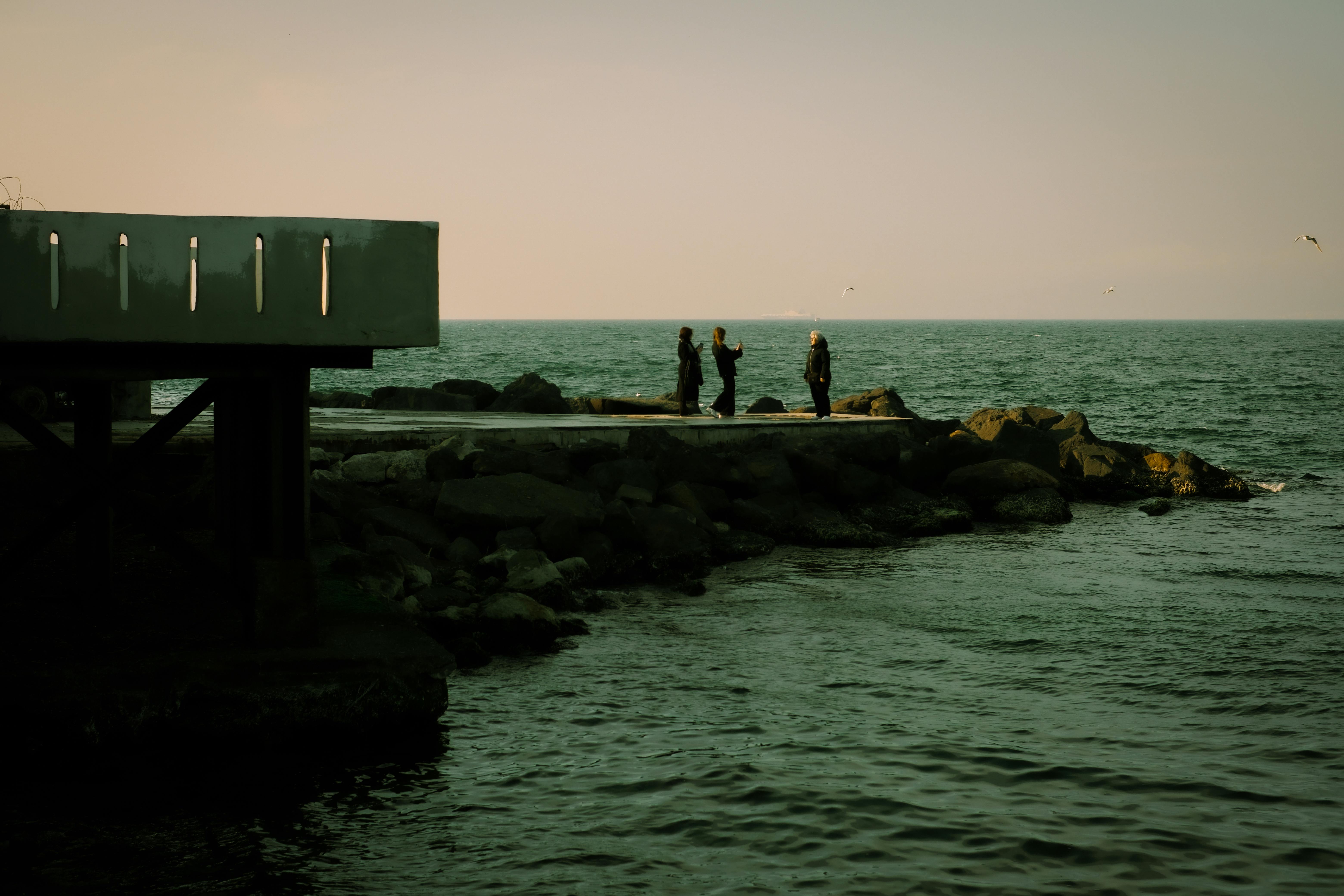 Astronaut Talking Photos, Download The BEST Free Astronaut Talking ...