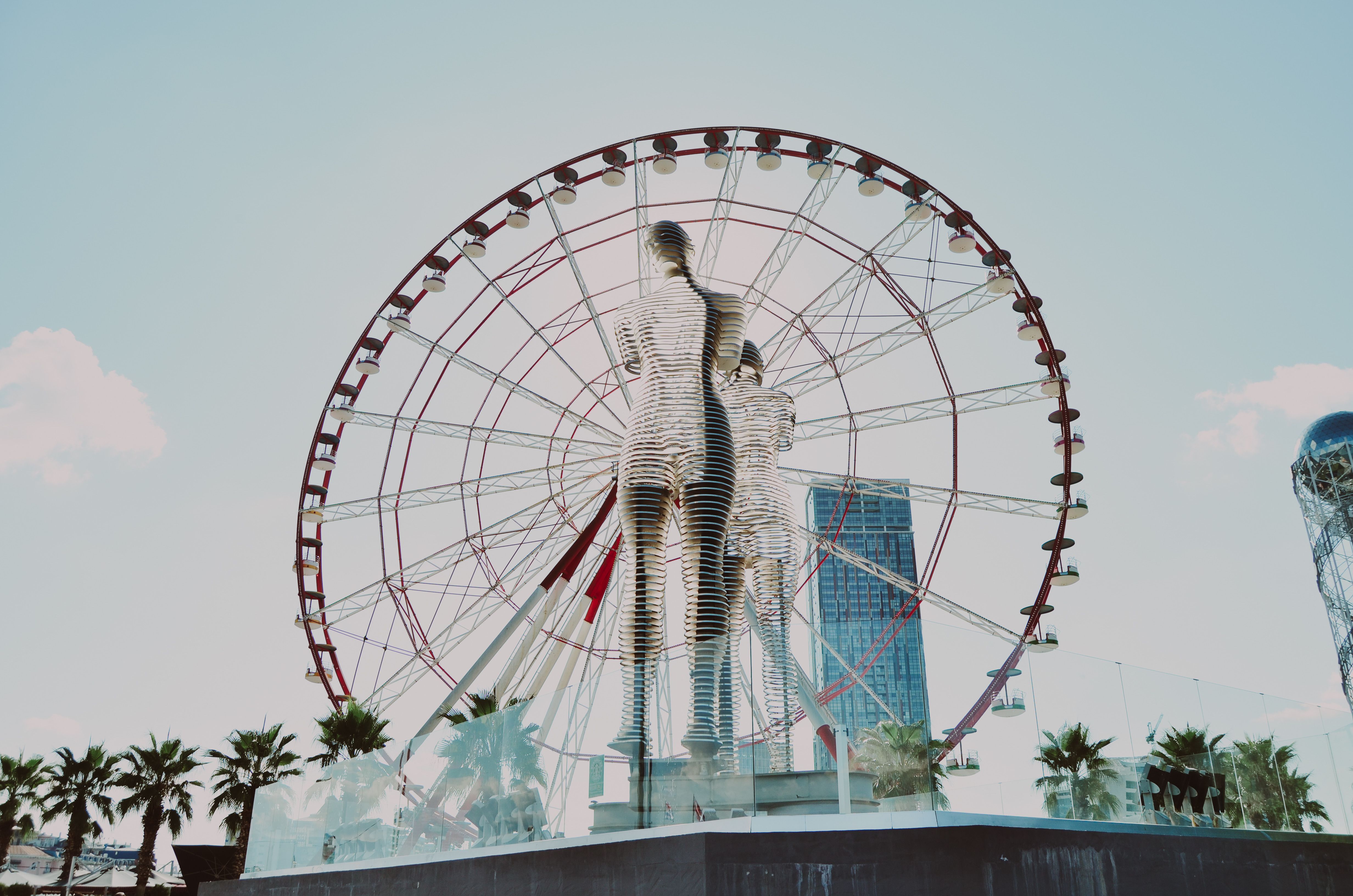 Modern Ferris Wheel and Sculpture in Batumi · Free Stock Photo