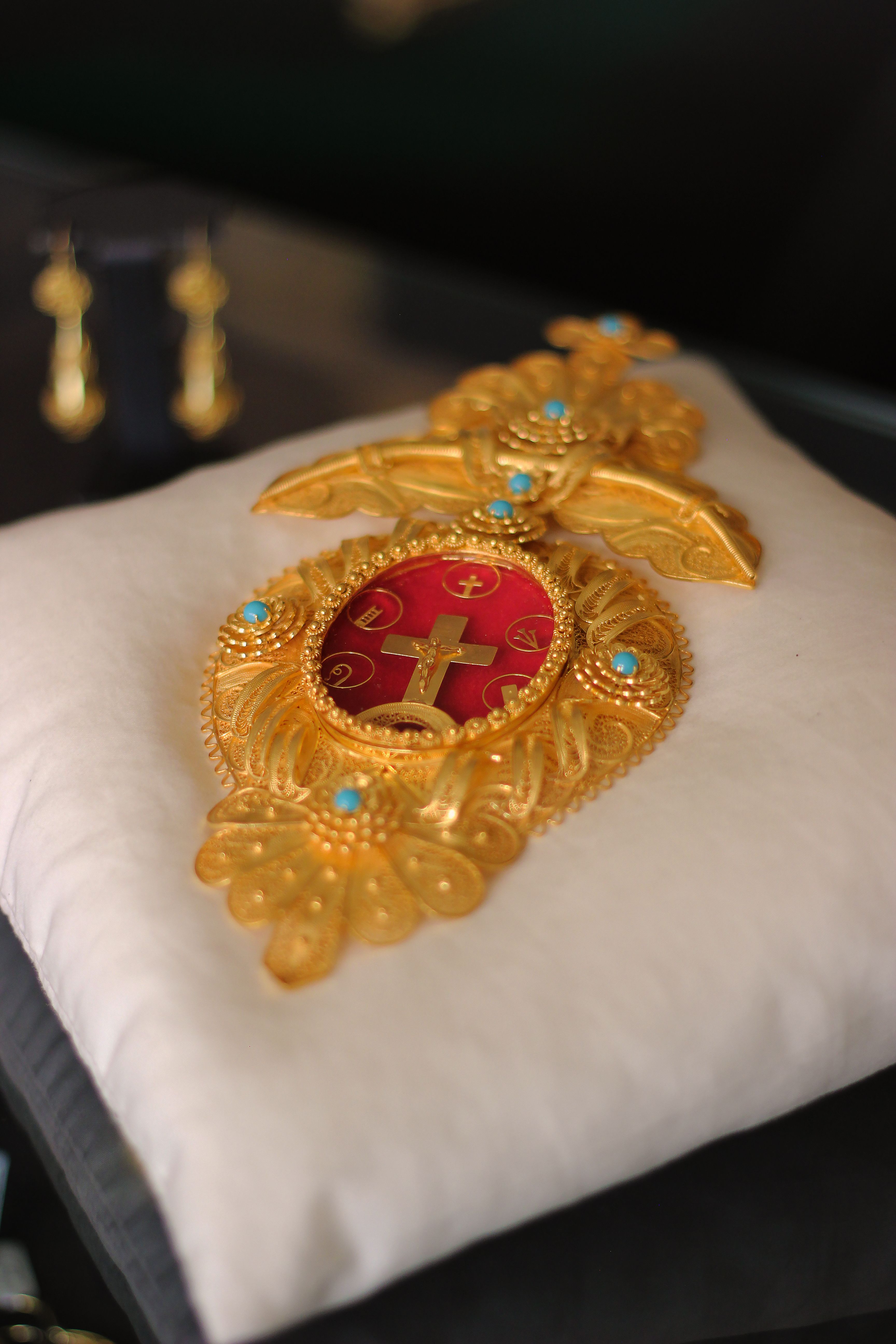 Traditional Portuguese Gold Filigree Jewelry · Free Stock Photo