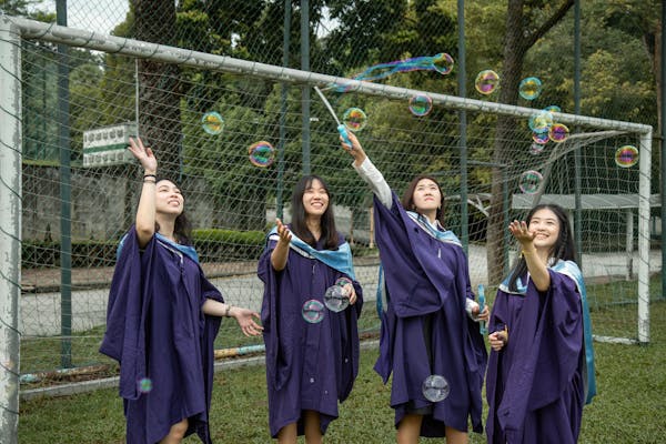 Graduation Party Photos, Download The BEST Free Graduation Party Stock ...