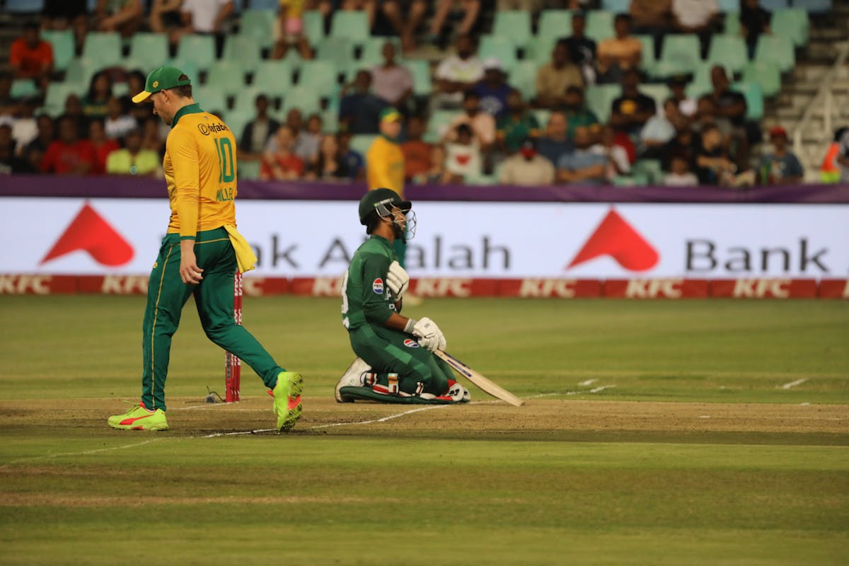 Cricket Match Photos, Download The BEST Free Cricket Match Stock Photos ...