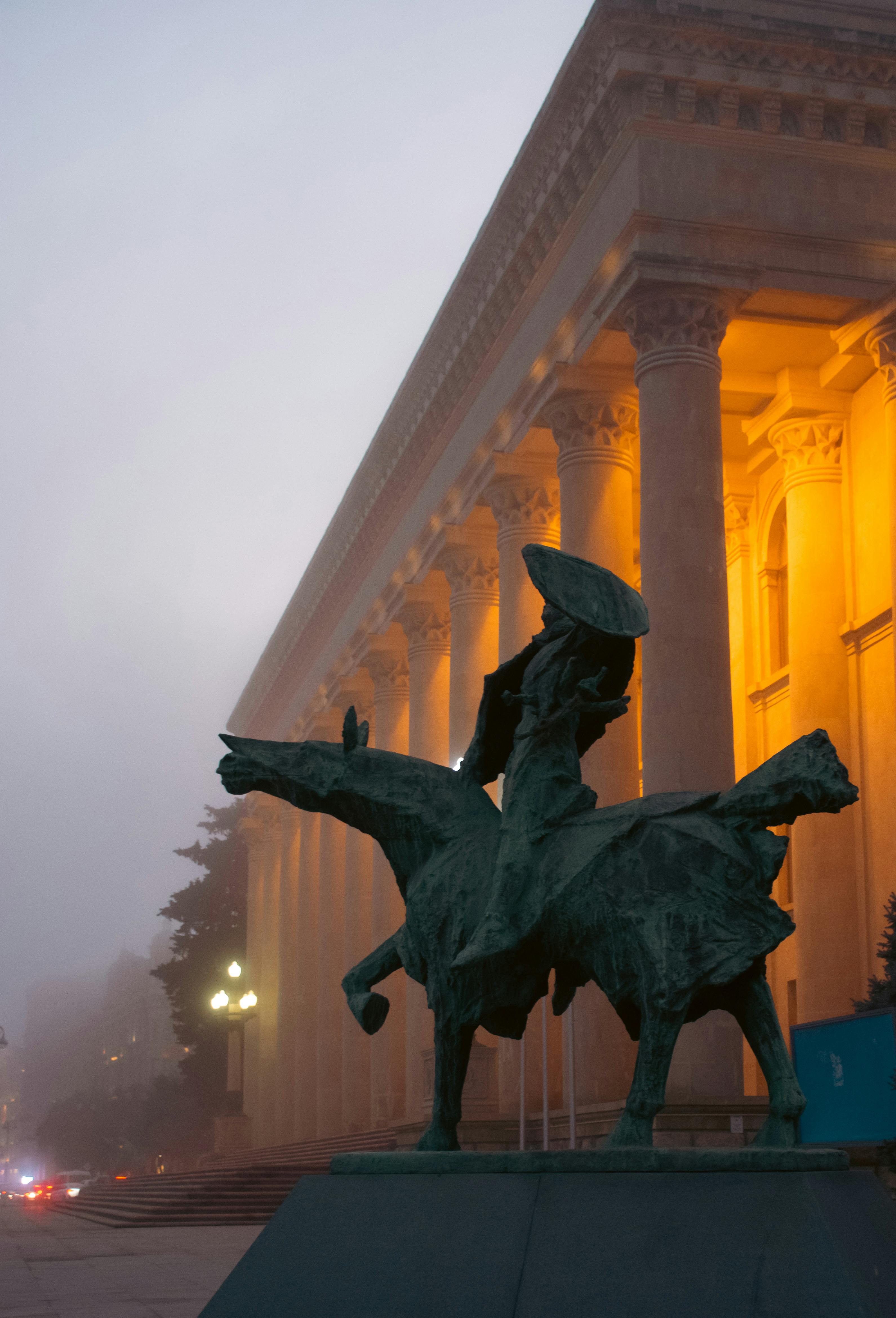 Perspective Columns Photos, Download The BEST Free Perspective Columns ...