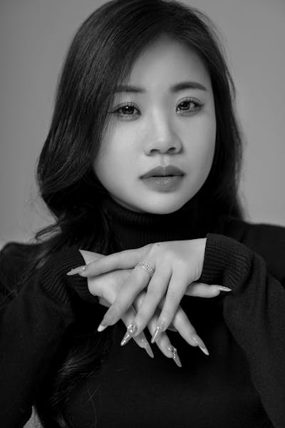 Grayscale Portrait Photos, Download The BEST Free Grayscale Portrait ...