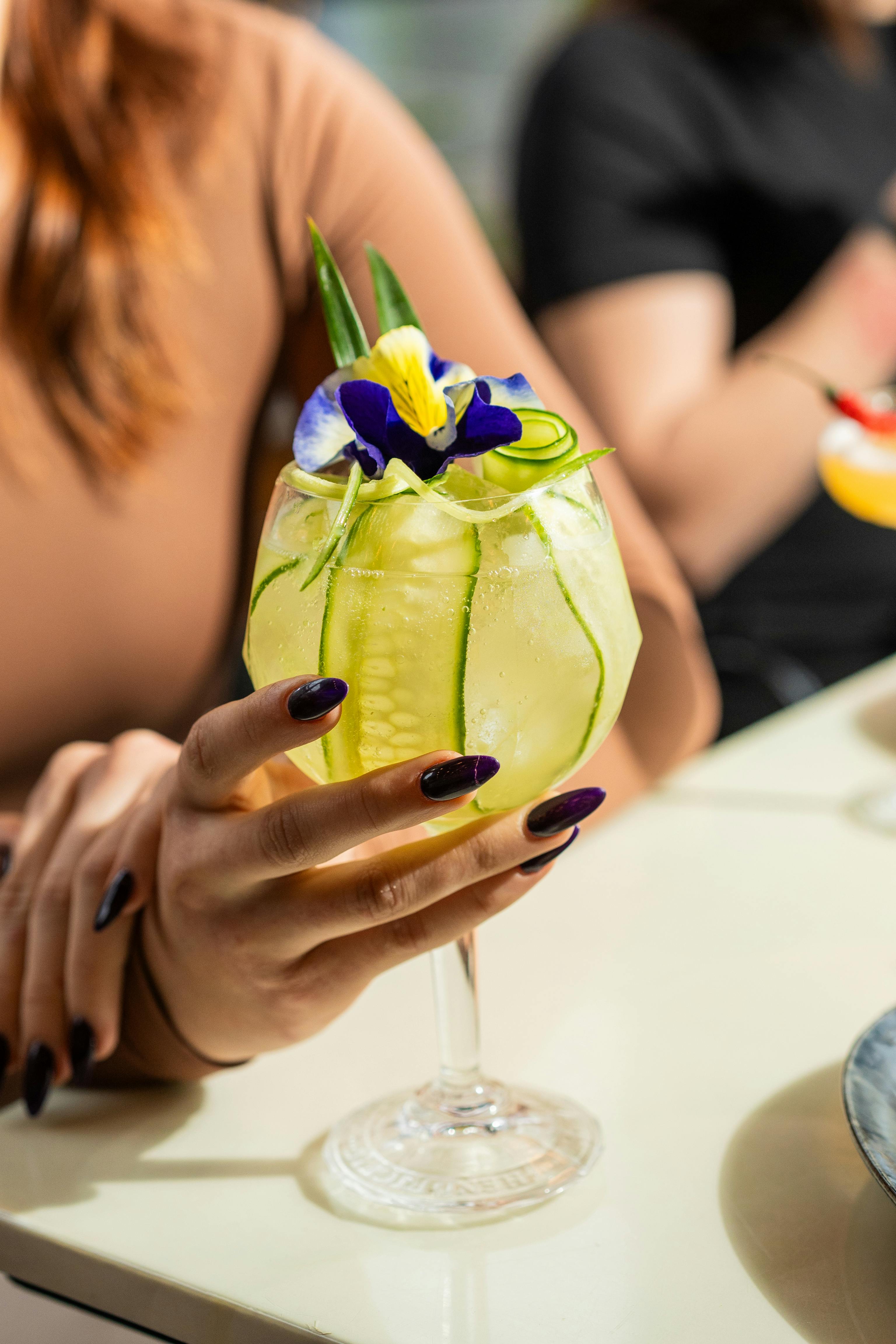 Root Bar Photos, Download The BEST Free Root Bar Stock Photos & HD Images