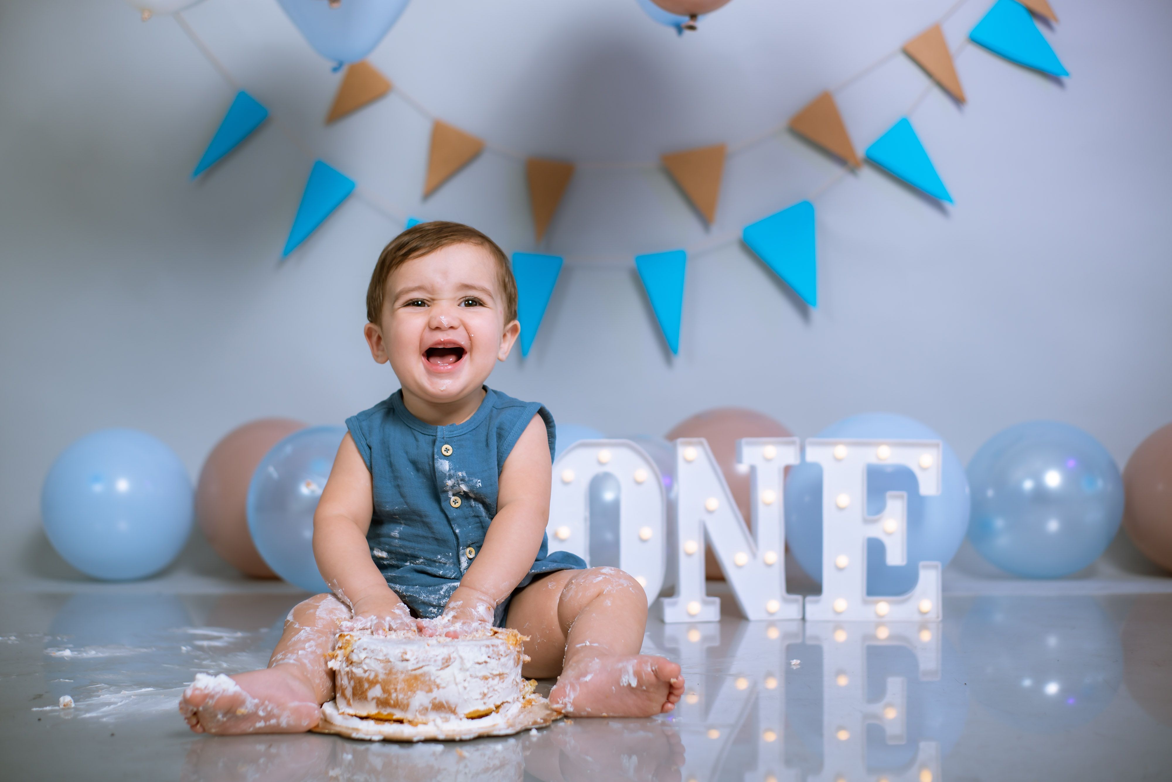 Smashed Birthday Cake Photos, Download The BEST Free Smashed Birthday ...