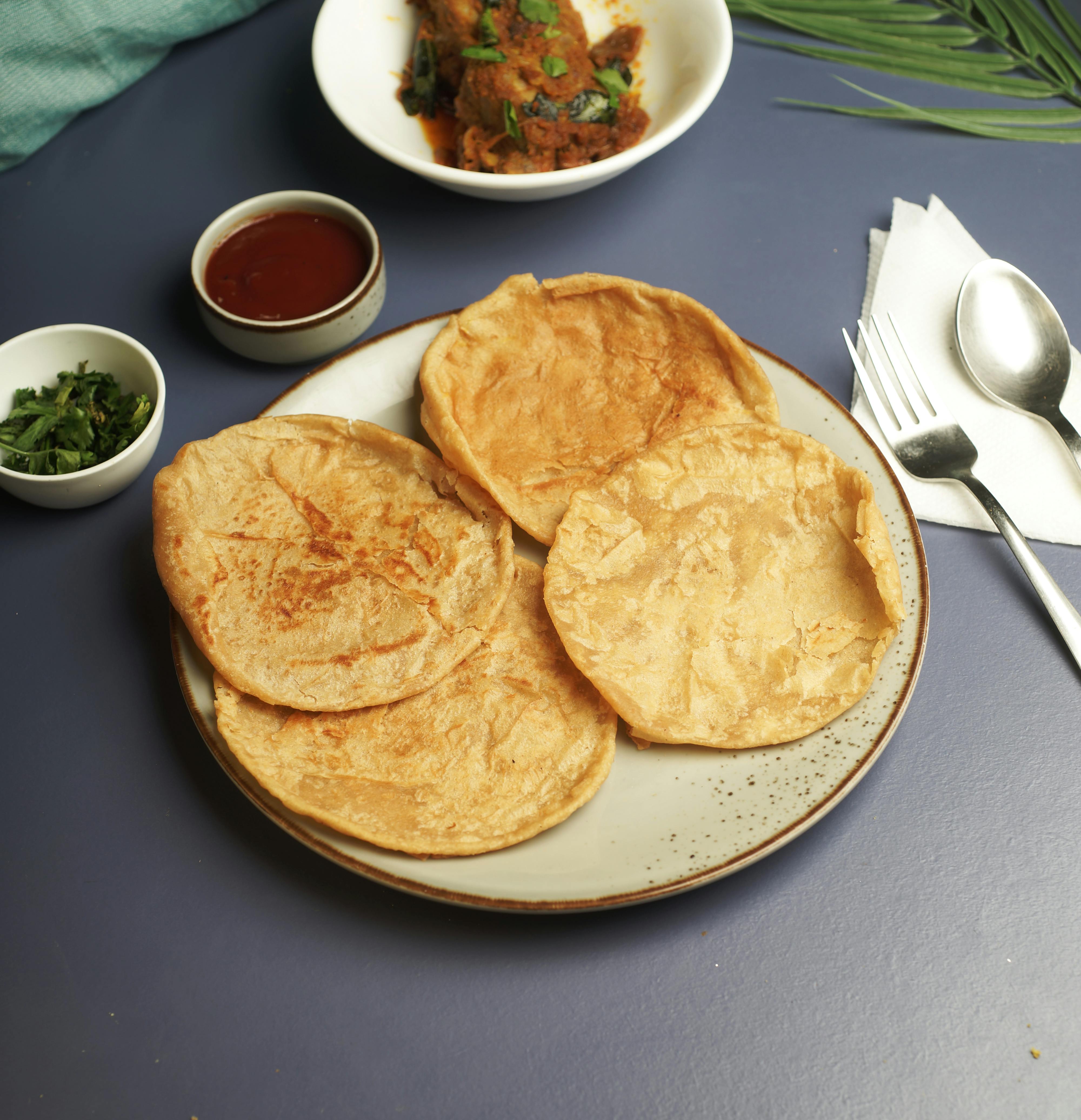 Poori Plate With Curry Photos, Download The BEST Free Poori Plate With ...