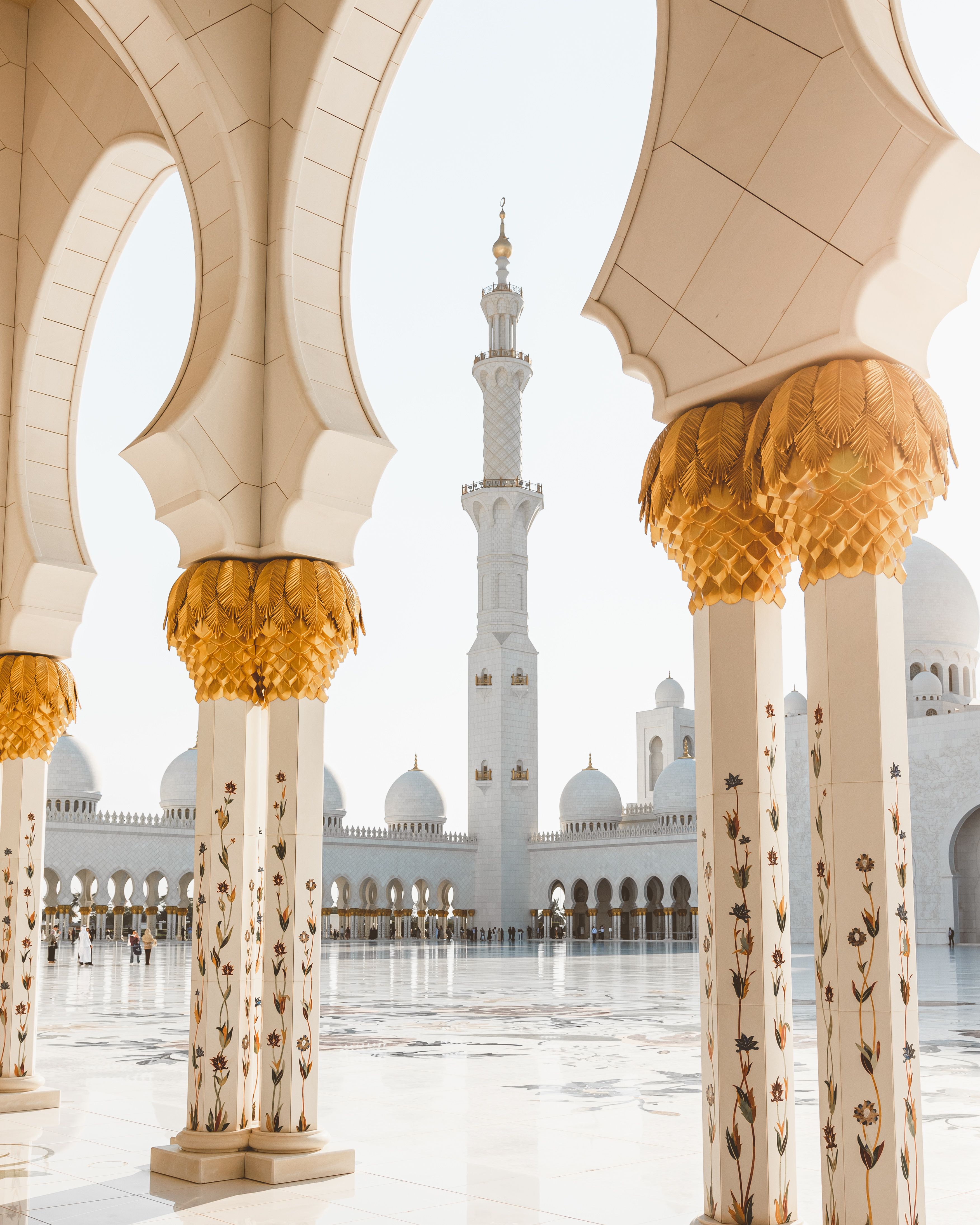 Sheikh Zayed Grand Mosque Architectural Beauty · Free Stock Photo