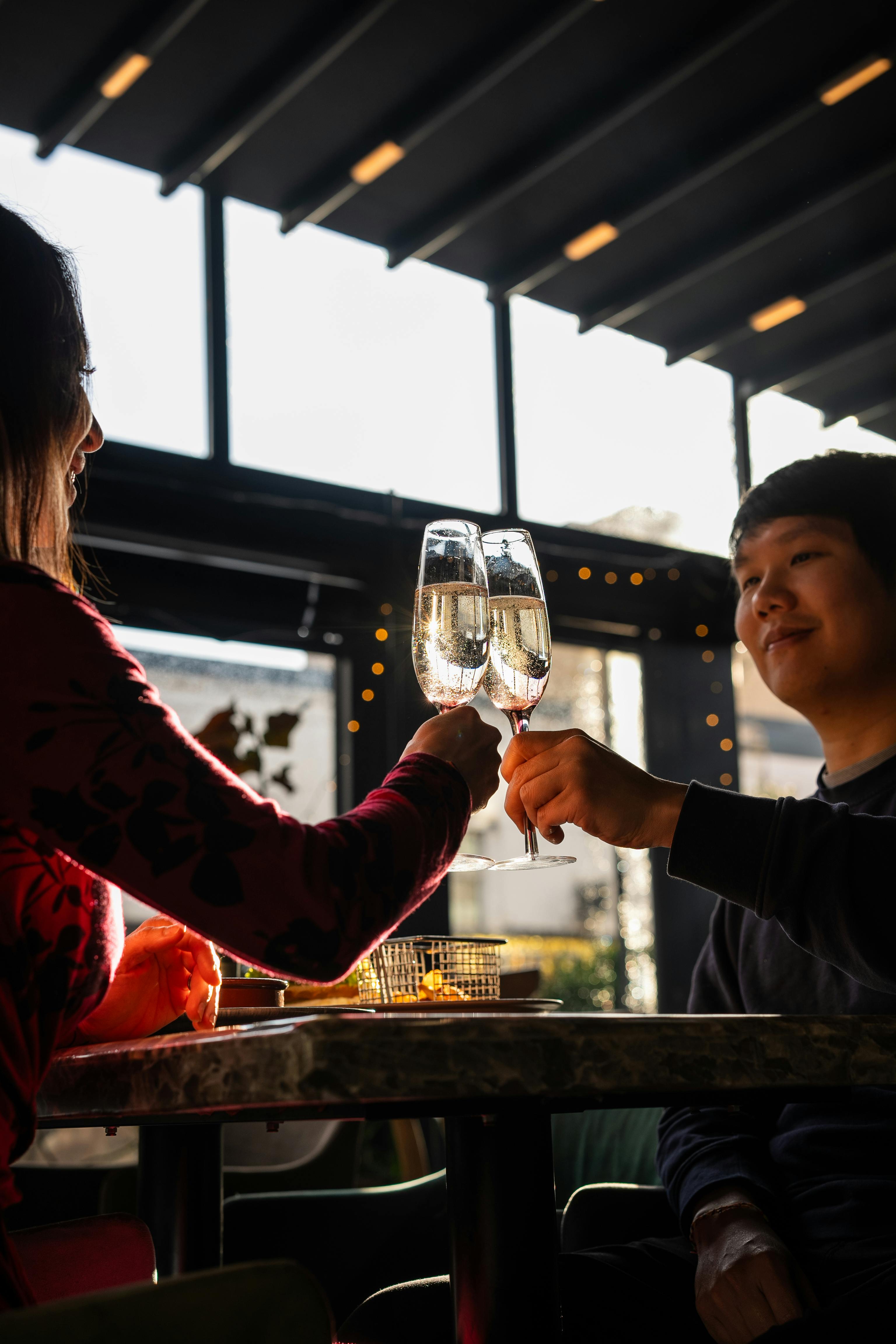Romantic Toast with Champagne in England · Free Stock Photo