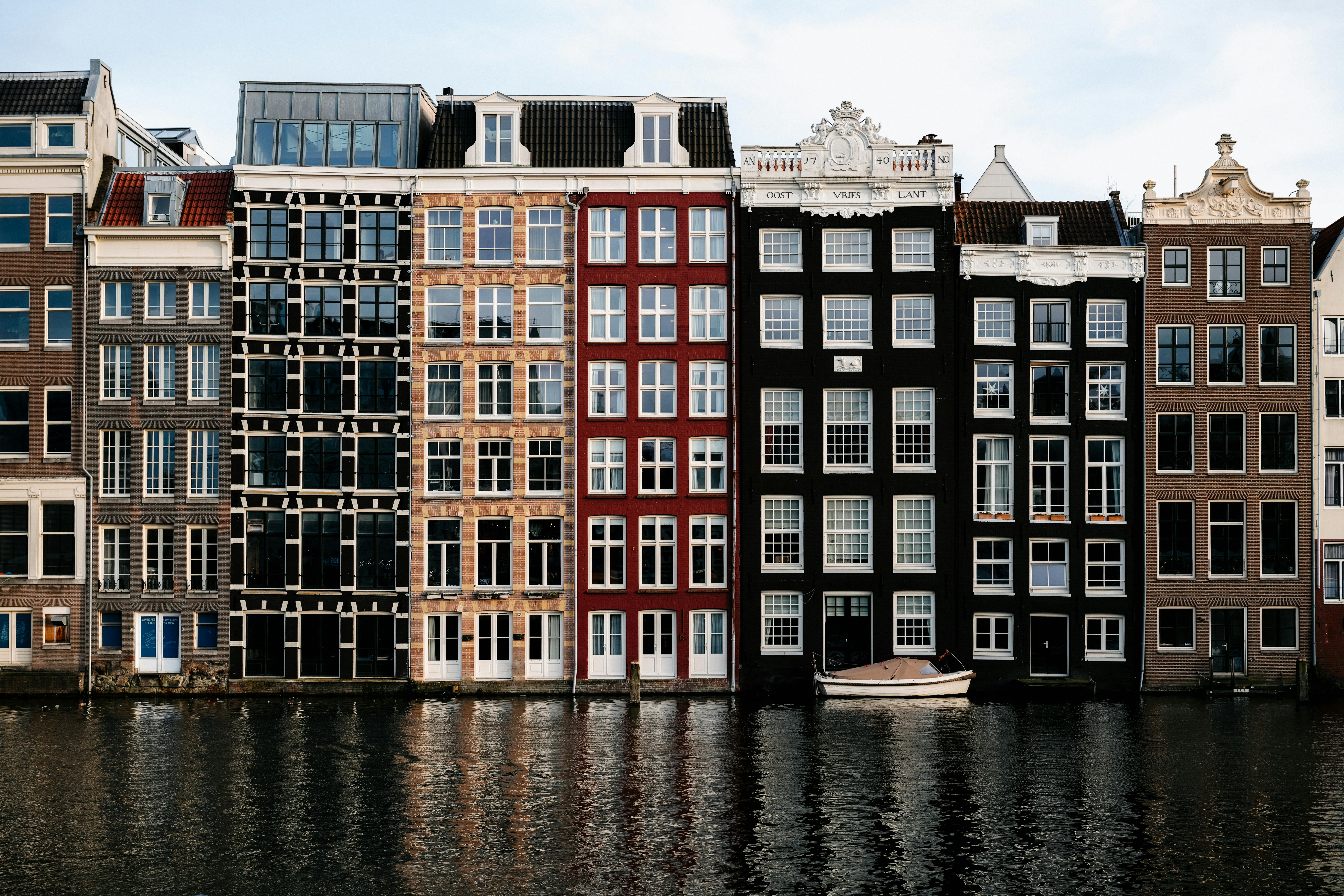 Traditional Amsterdam Canal Houses · Free Stock Photo