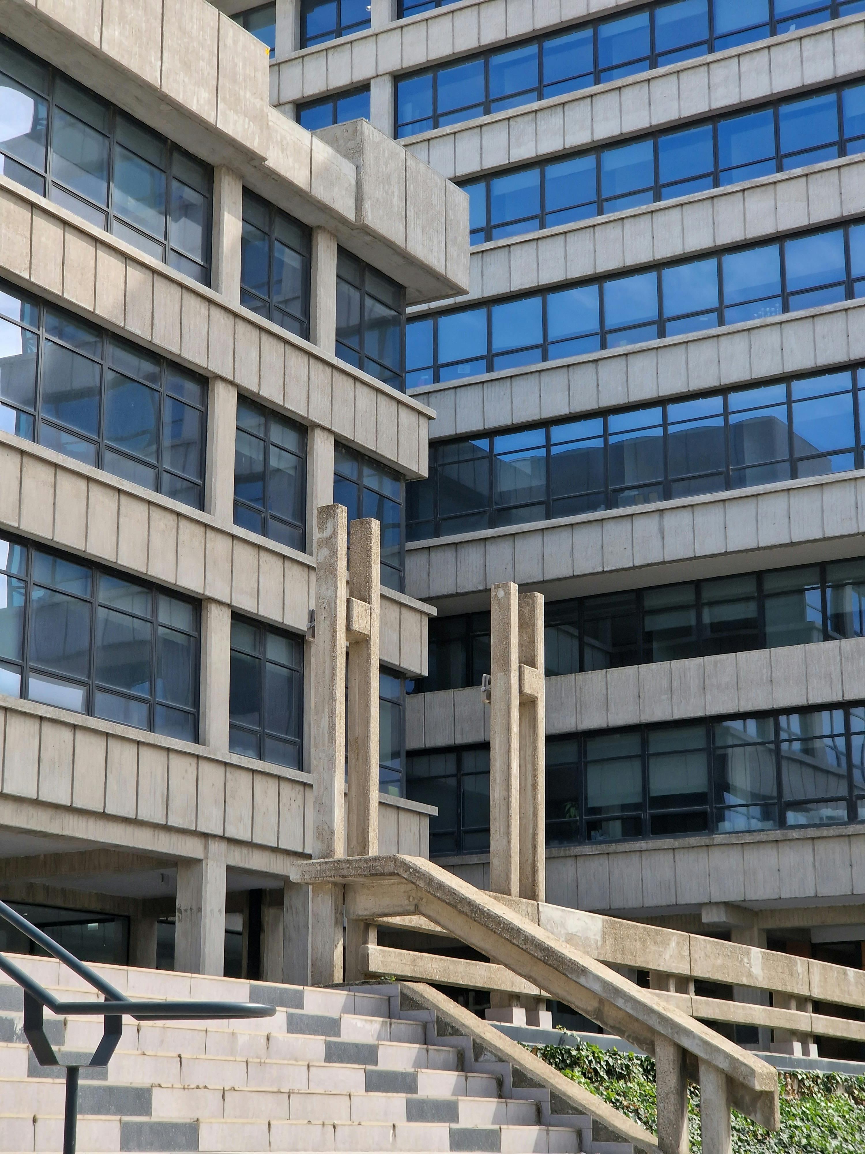 Modern Architectural Office Building Exterior · Free Stock Photo