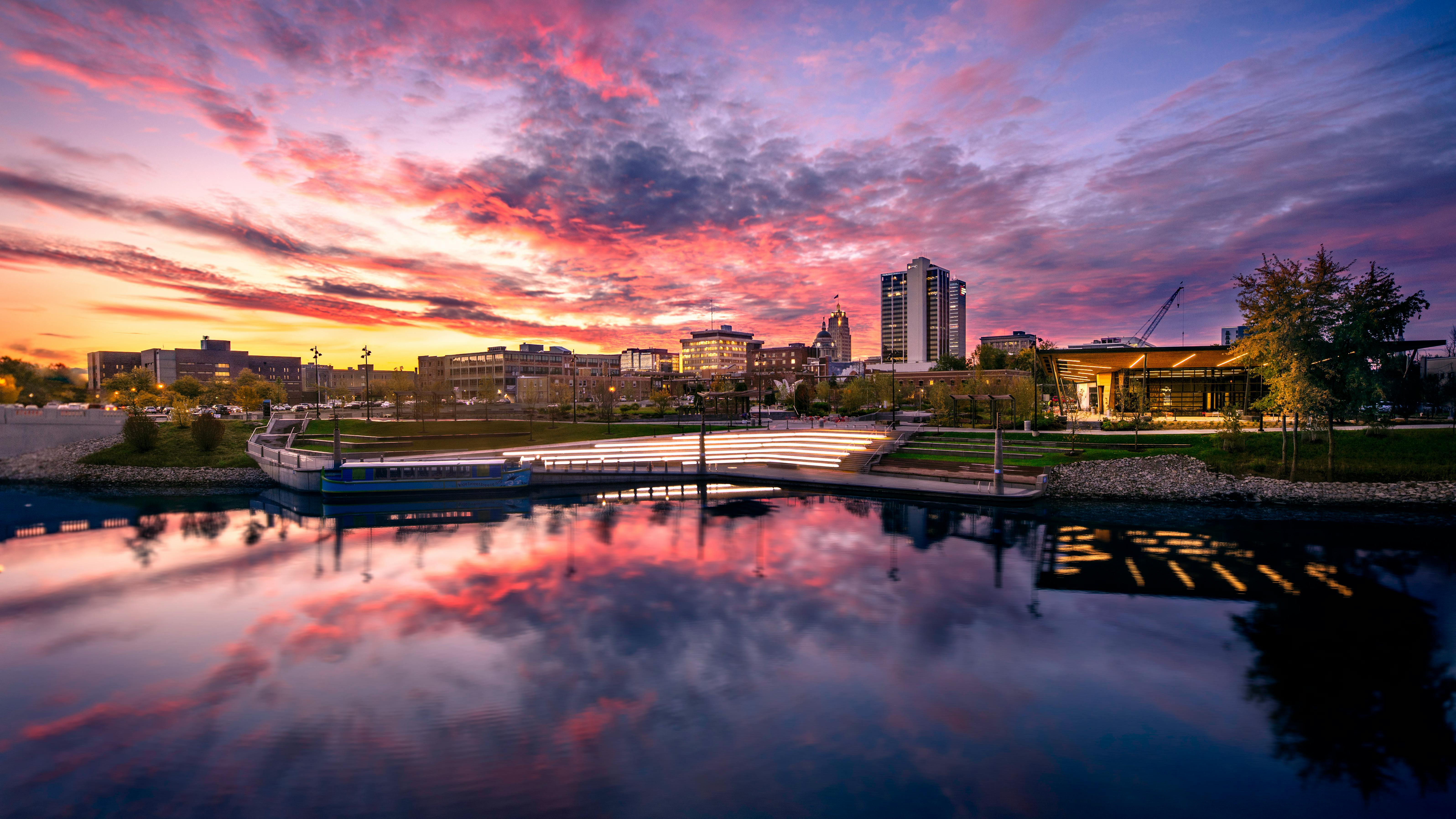 Gray Ferris Wheel · Free Stock Photo