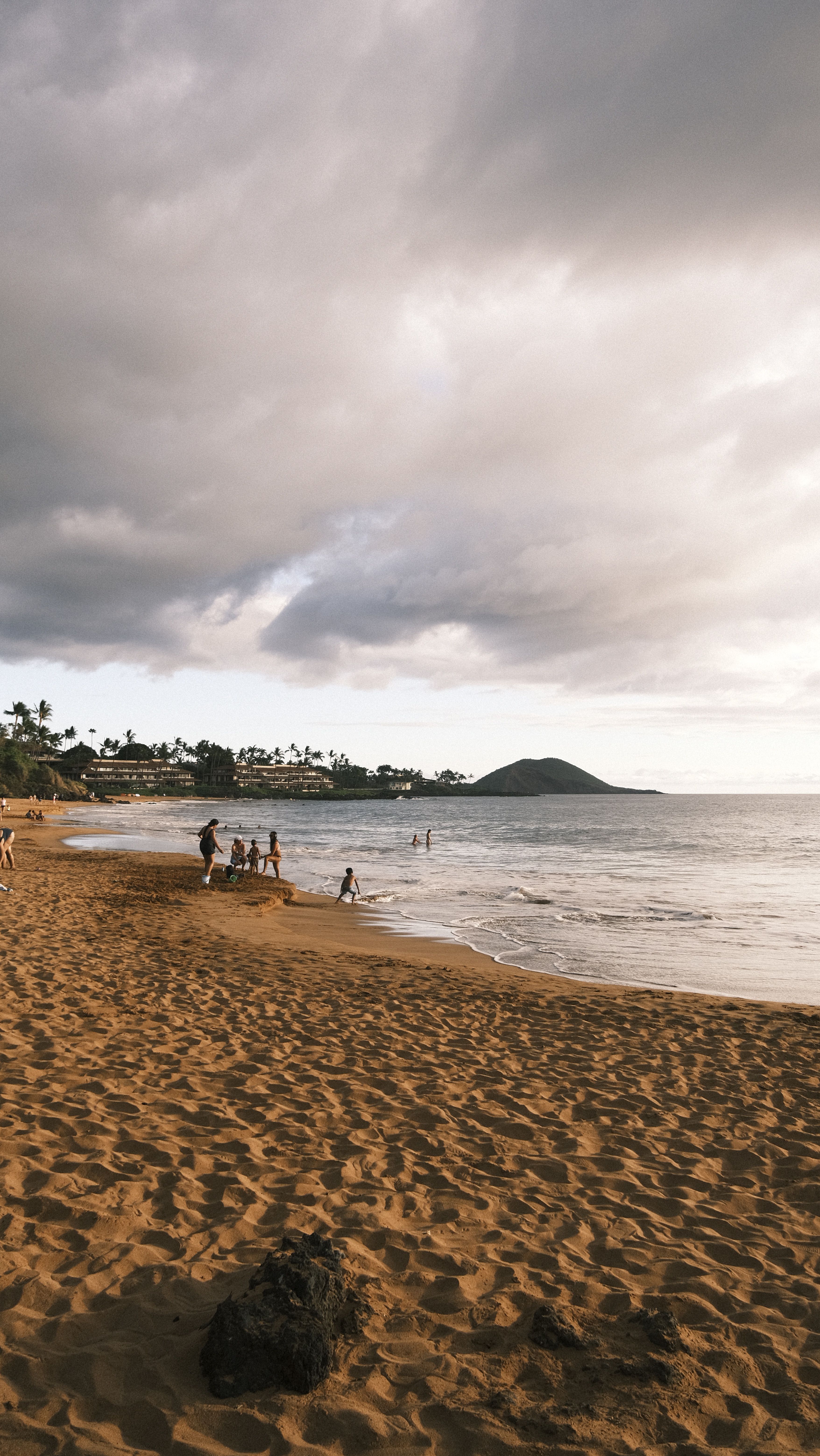 Pozarni Maui Photos, Download The BEST Free Pozarni Maui Stock Photos ...