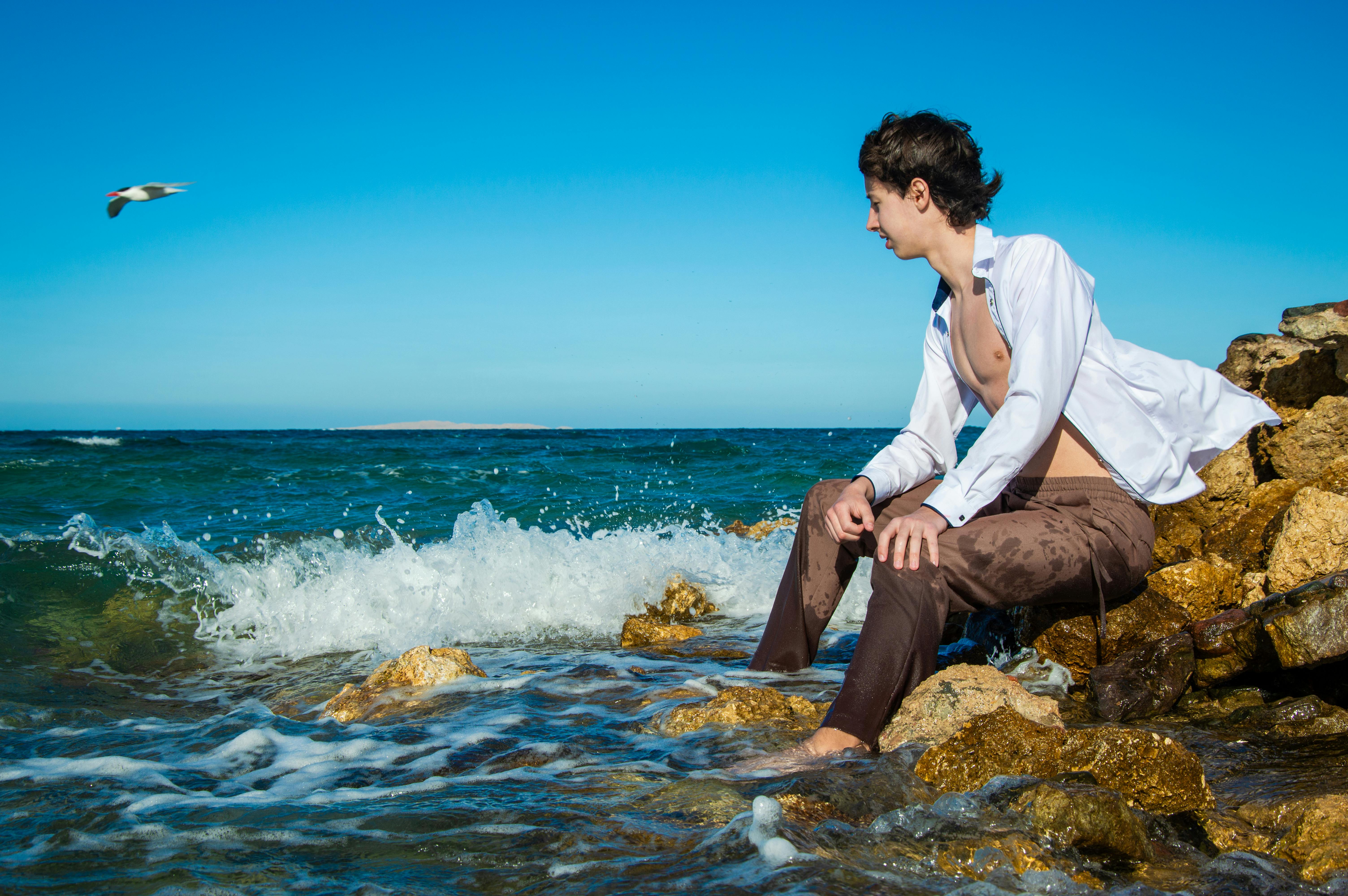 Mediation Sitting On Beach Photos, Download The BEST Free Mediation ...