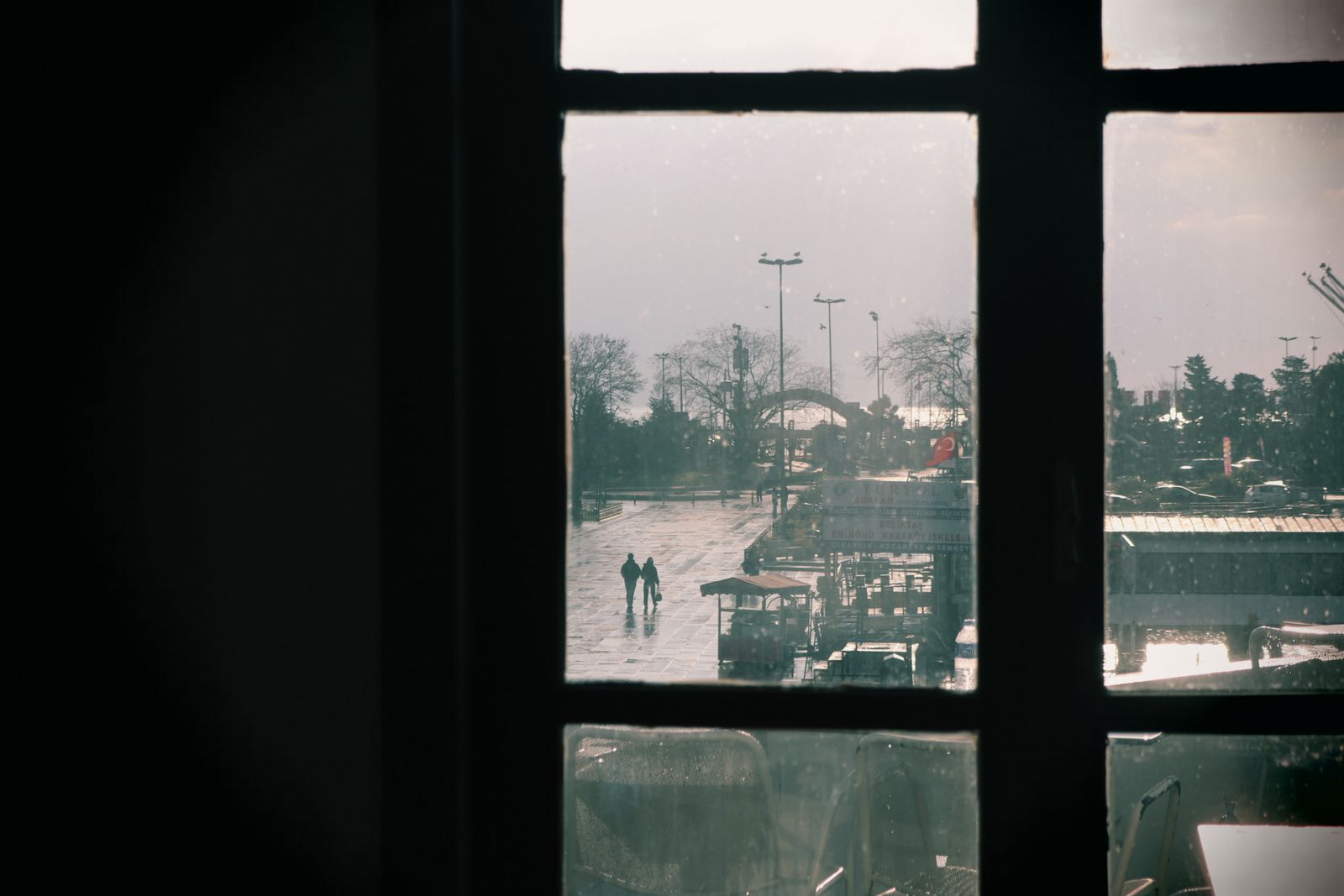 A Blurry View Through A Rainy Window Photos, Download The BEST Free A ...