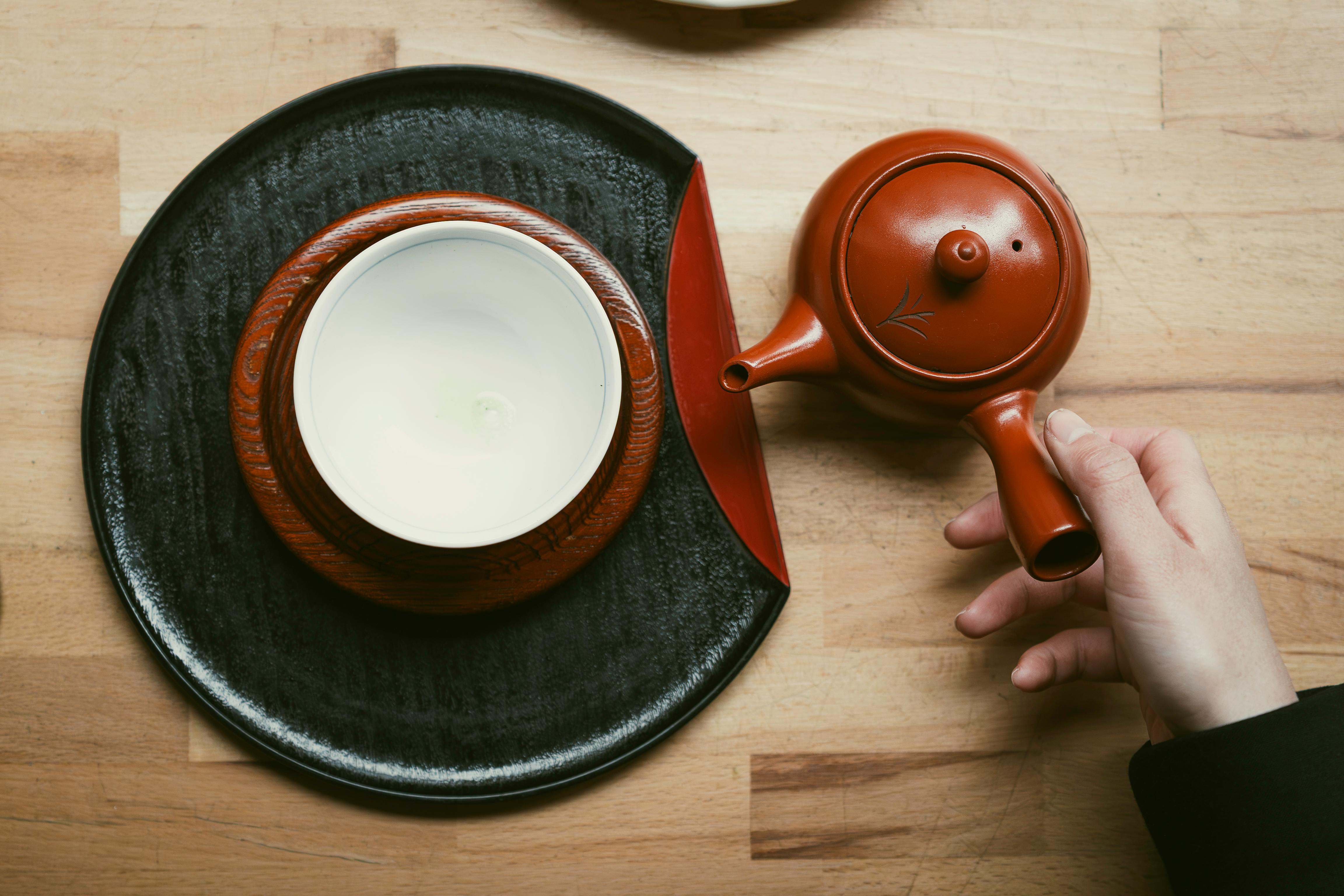Traditional Japanese Teapot and Cup Arrangement · Free Stock Photo