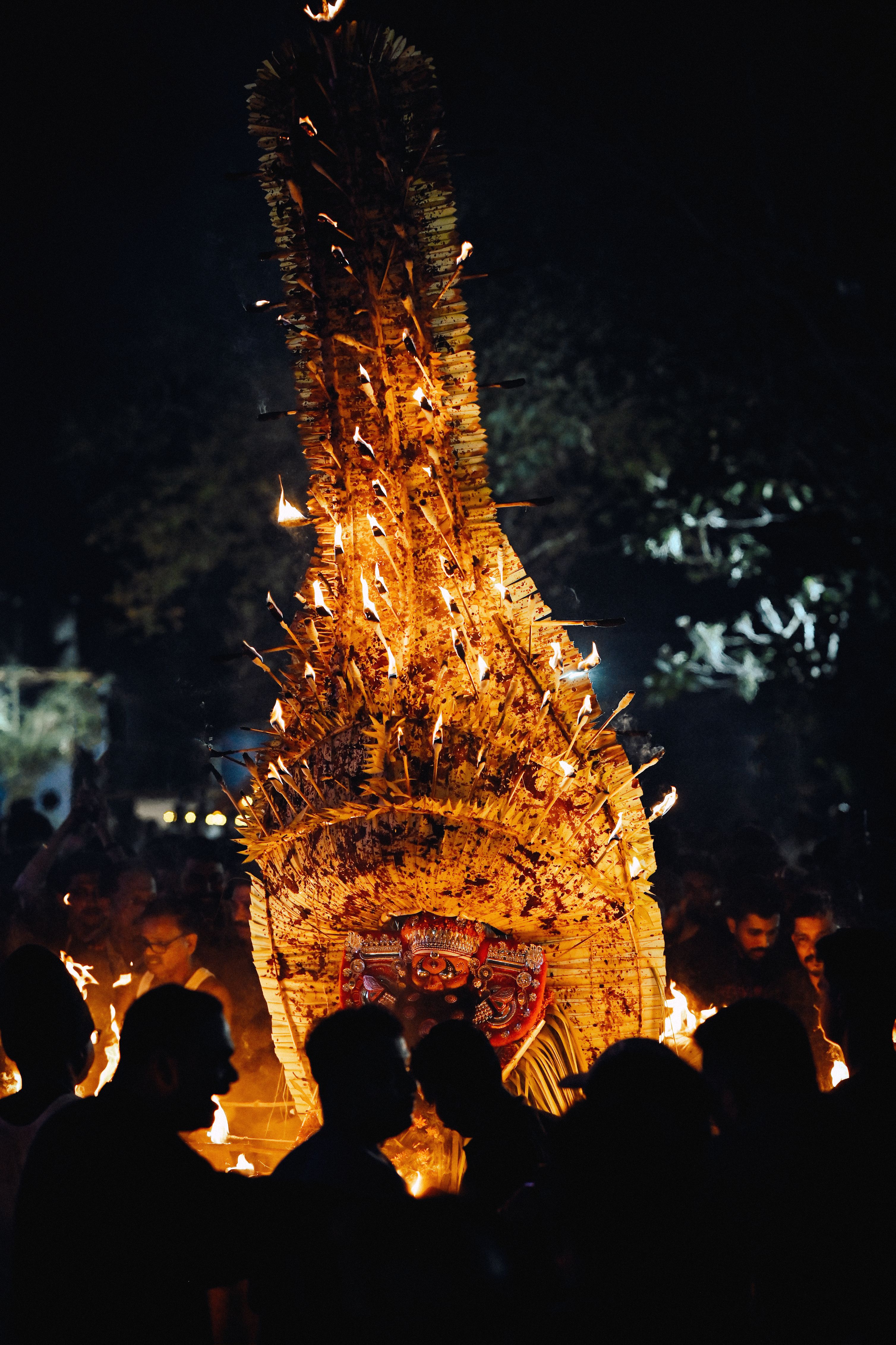 Housh Fire Burning Photos, Download The BEST Free Housh Fire Burning ...