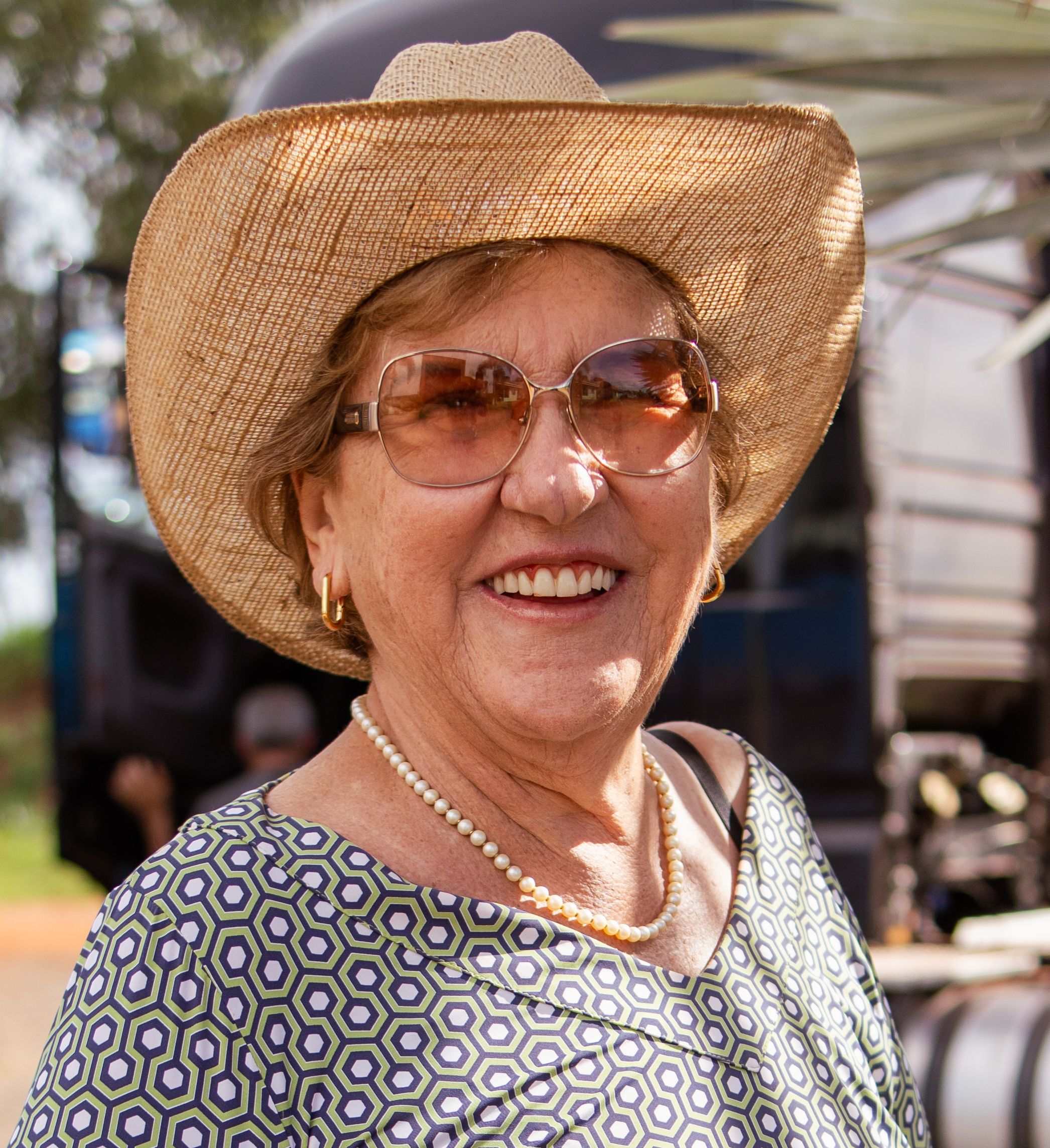 Elderly Sun Photos, Download The BEST Free Elderly Sun Stock Photos ...