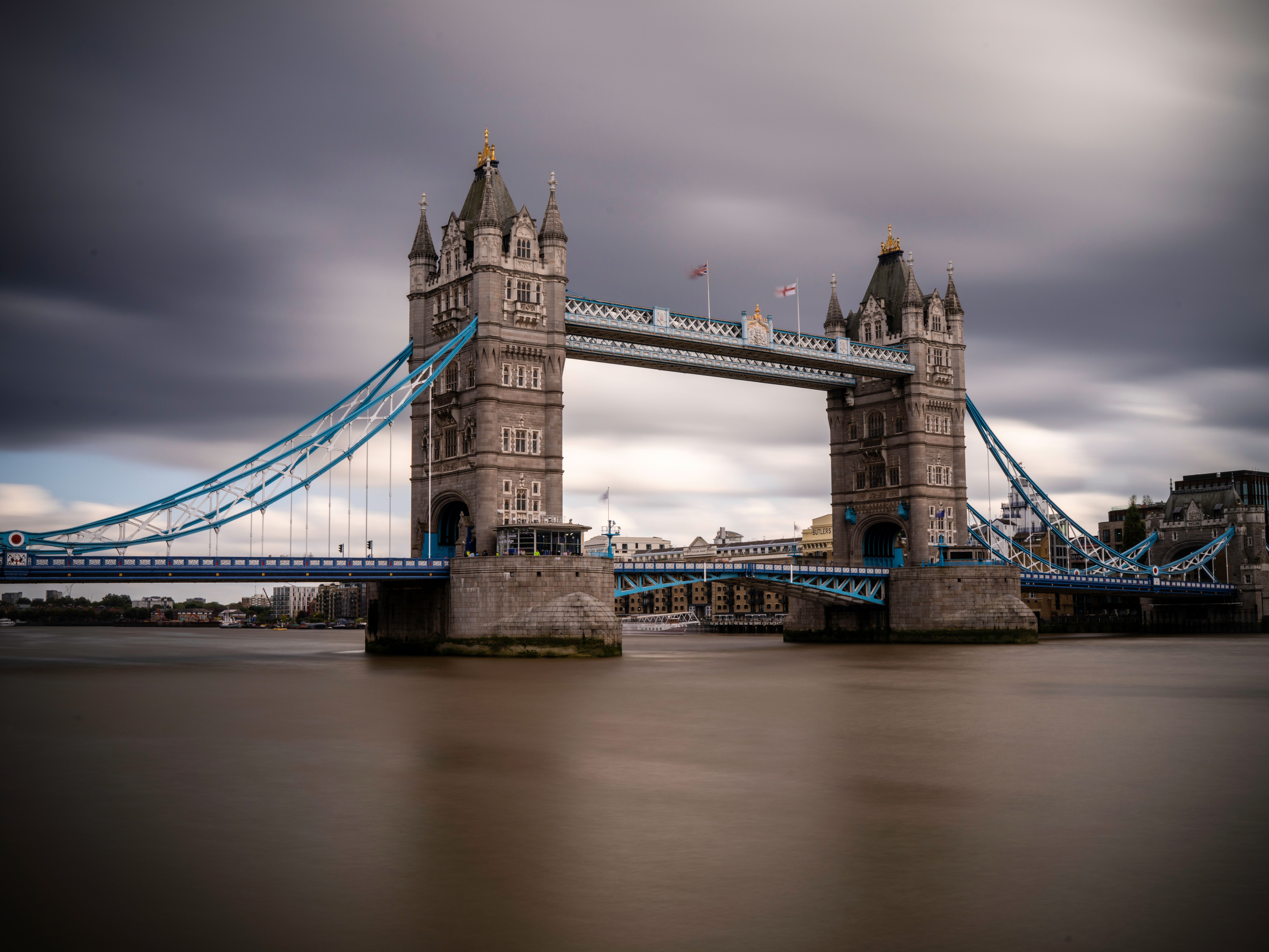 El Tower Bridge Sobre El Río Támesis En Londres · Foto de stock gratuita