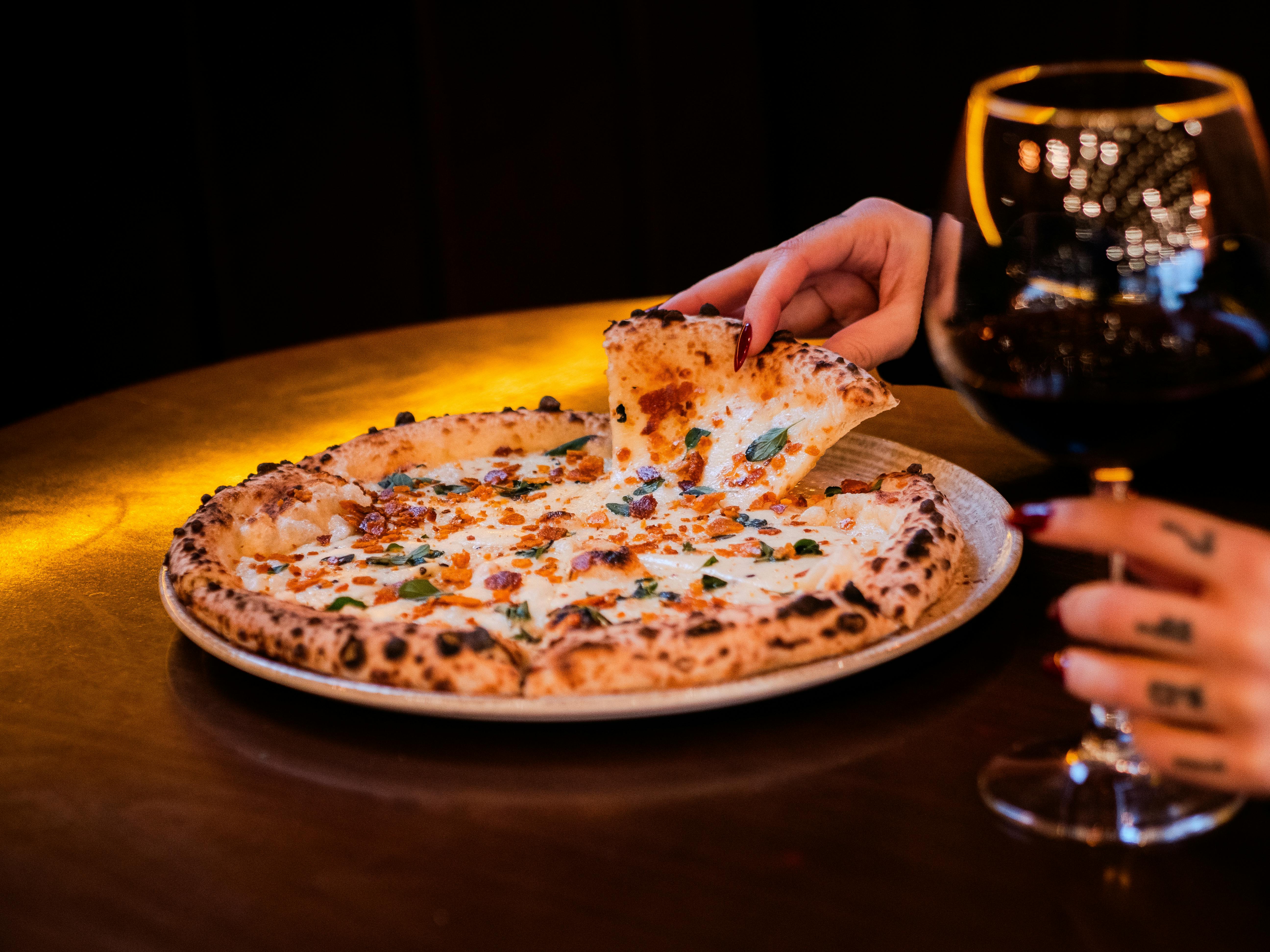 Panner Pizza Photos, Download The BEST Free Panner Pizza Stock Photos ...