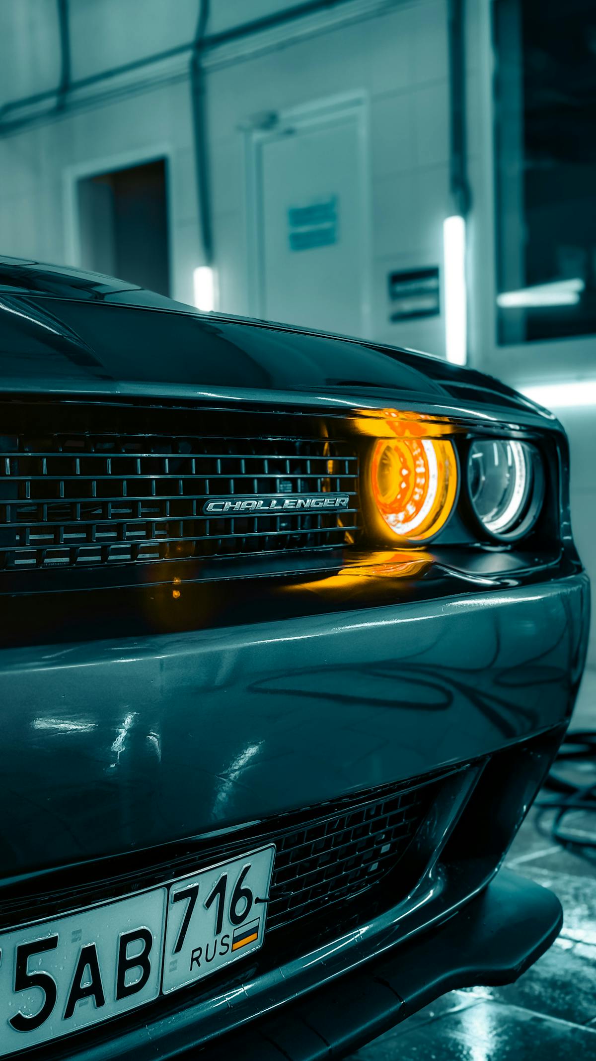 4k Wallpaper Dodge Challenger Eye Headlight Photos, Download The BEST ...