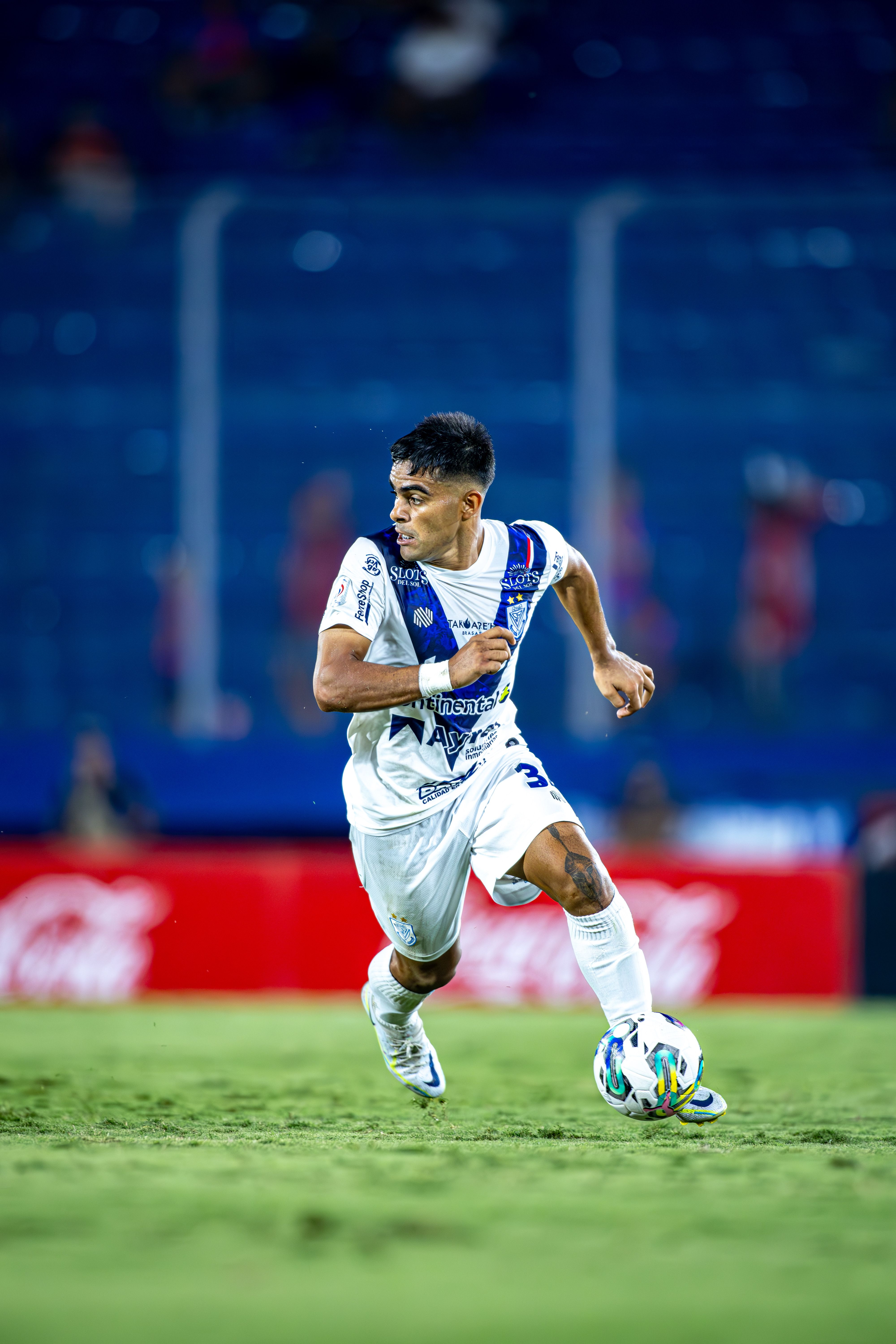 Football Pics Photos, Download The BEST Free Football Pics Stock Photos ...